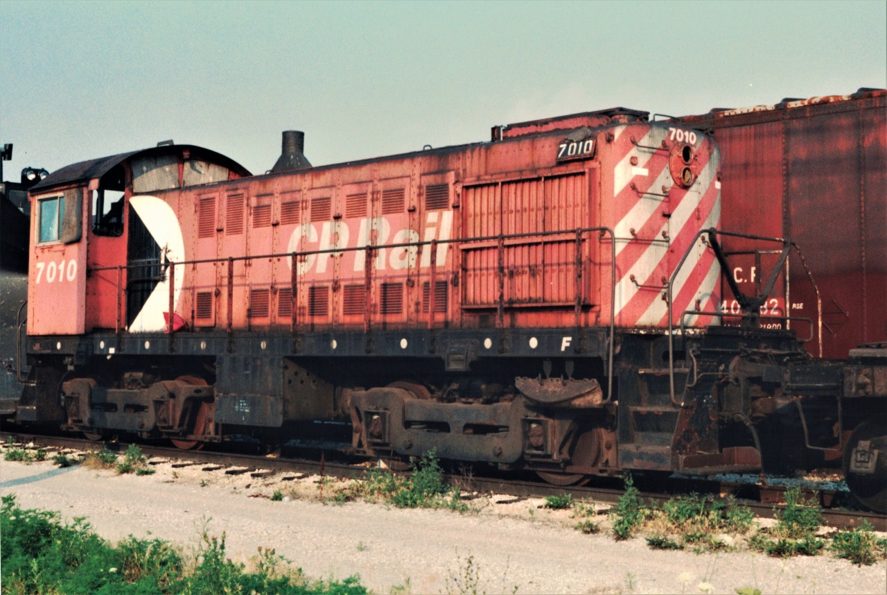 Railpictures.ca - Paul Santos Photo: This Alco S2 was CP’s first production Diesel locomotive ...