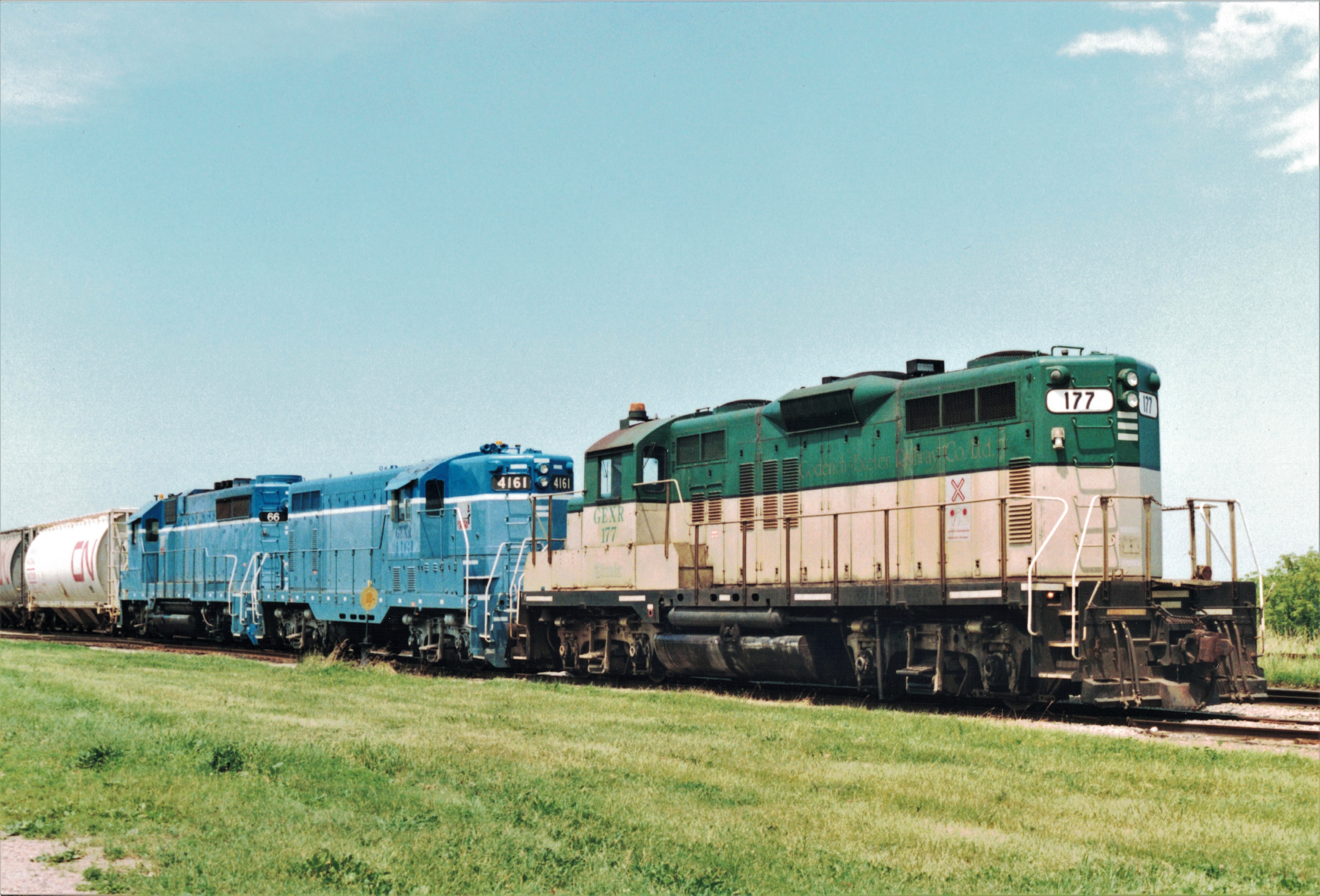 Railpictures.ca - Paul Santos Photo: Colourful GEXR power of the day includes GEXR 177 a low ...