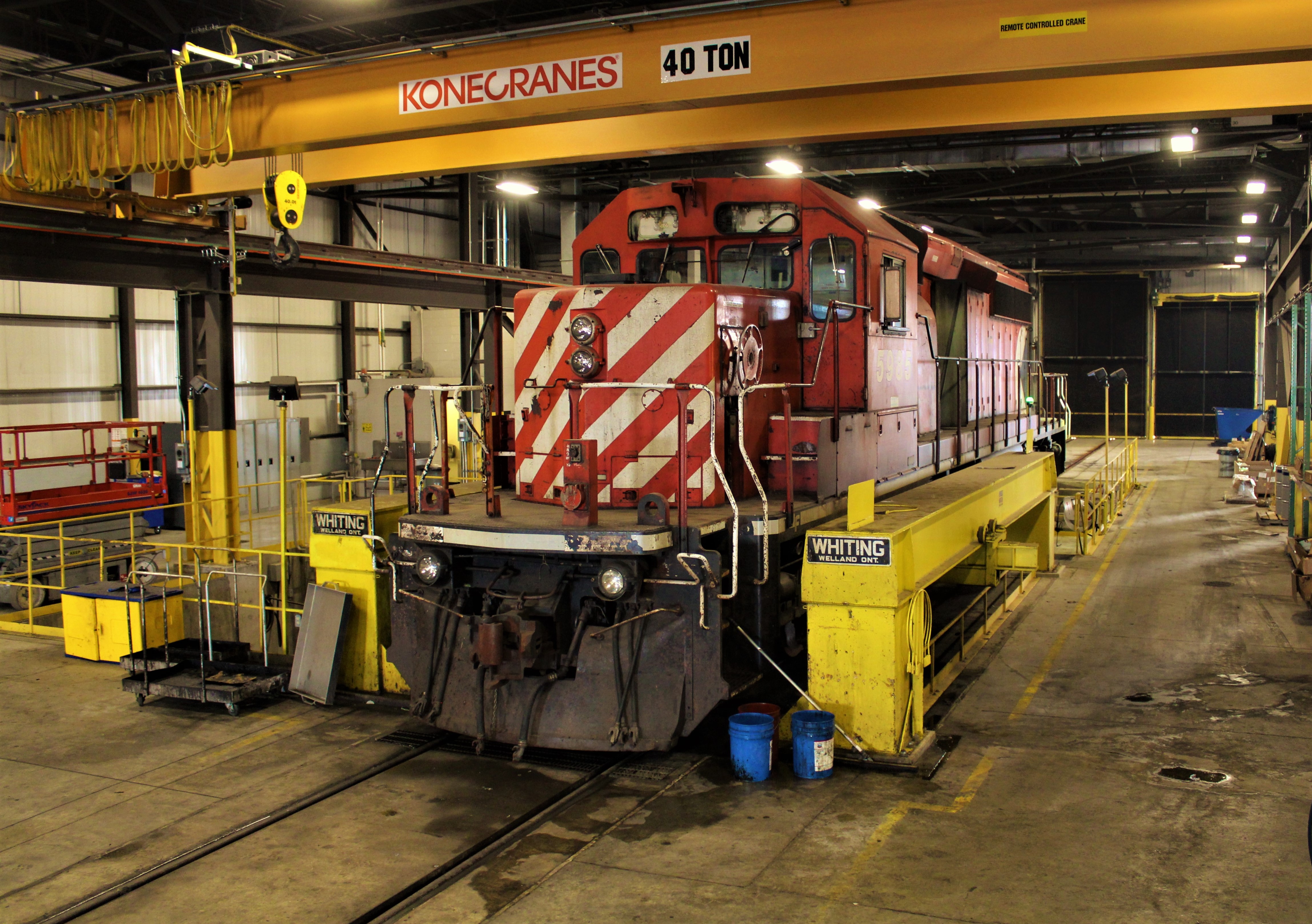 Railpictures.ca - Paul Santos Photo: Donating it’s traction motors so that other EMD’s can carry ...