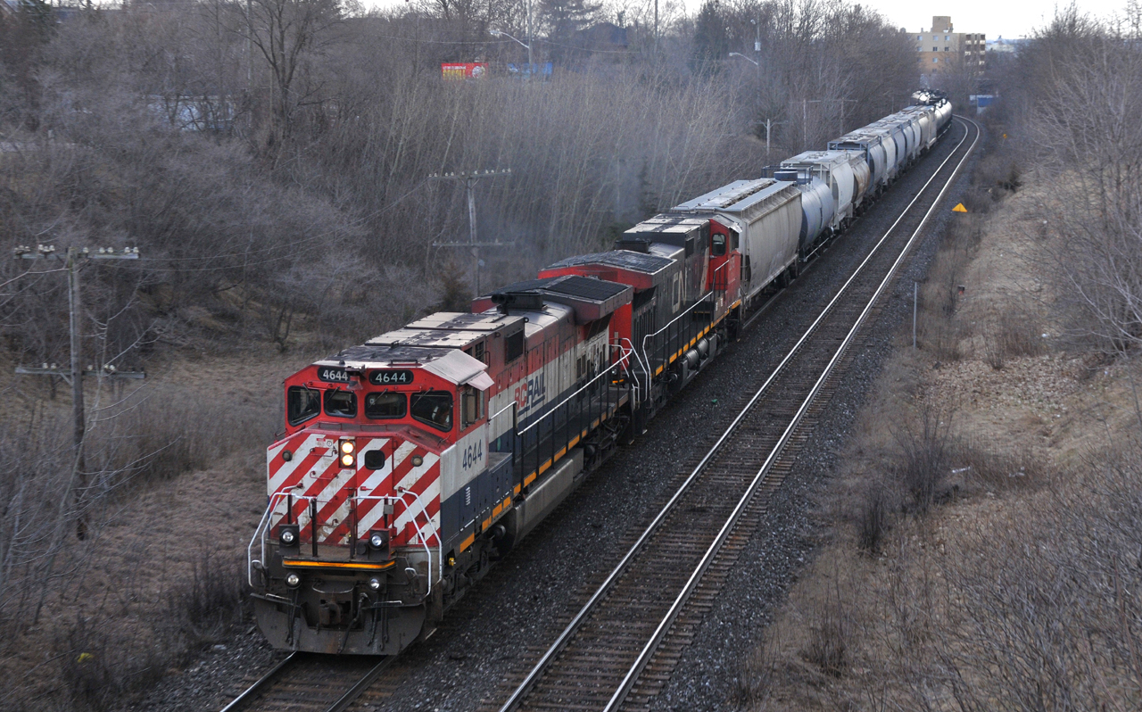 Railpictures.ca - James Gardiner Photo: A43531 27 departing Brantford after completing their ...