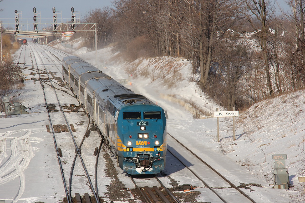 Railpictures.ca - Kevin Flood Photo: VIA 83 heads west out of Aldershot in west Burlington (near ...