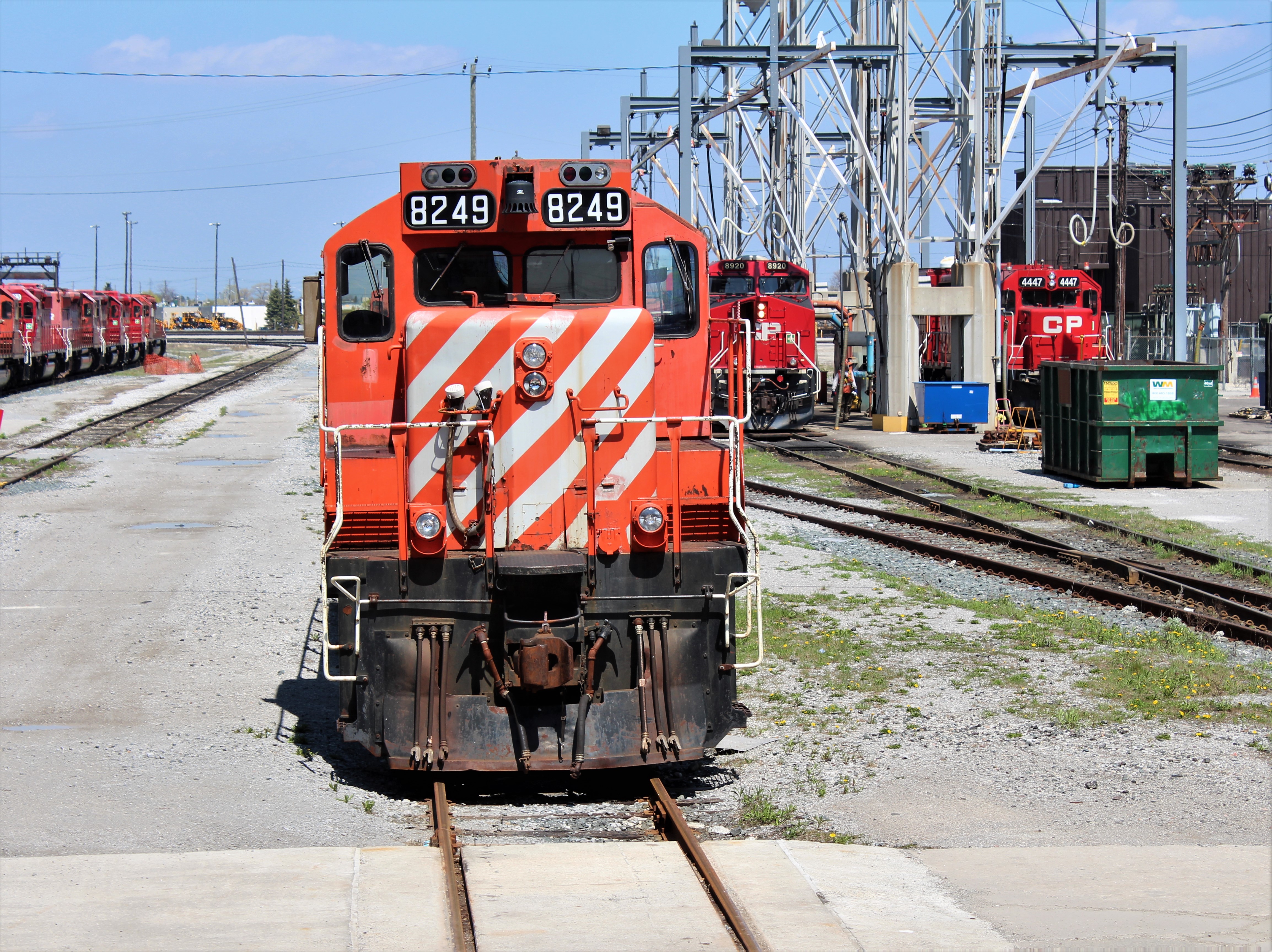 Railpictures.ca - Paul Santos Photo: Sold GP9u sits past the locomotive servicing island where a ...