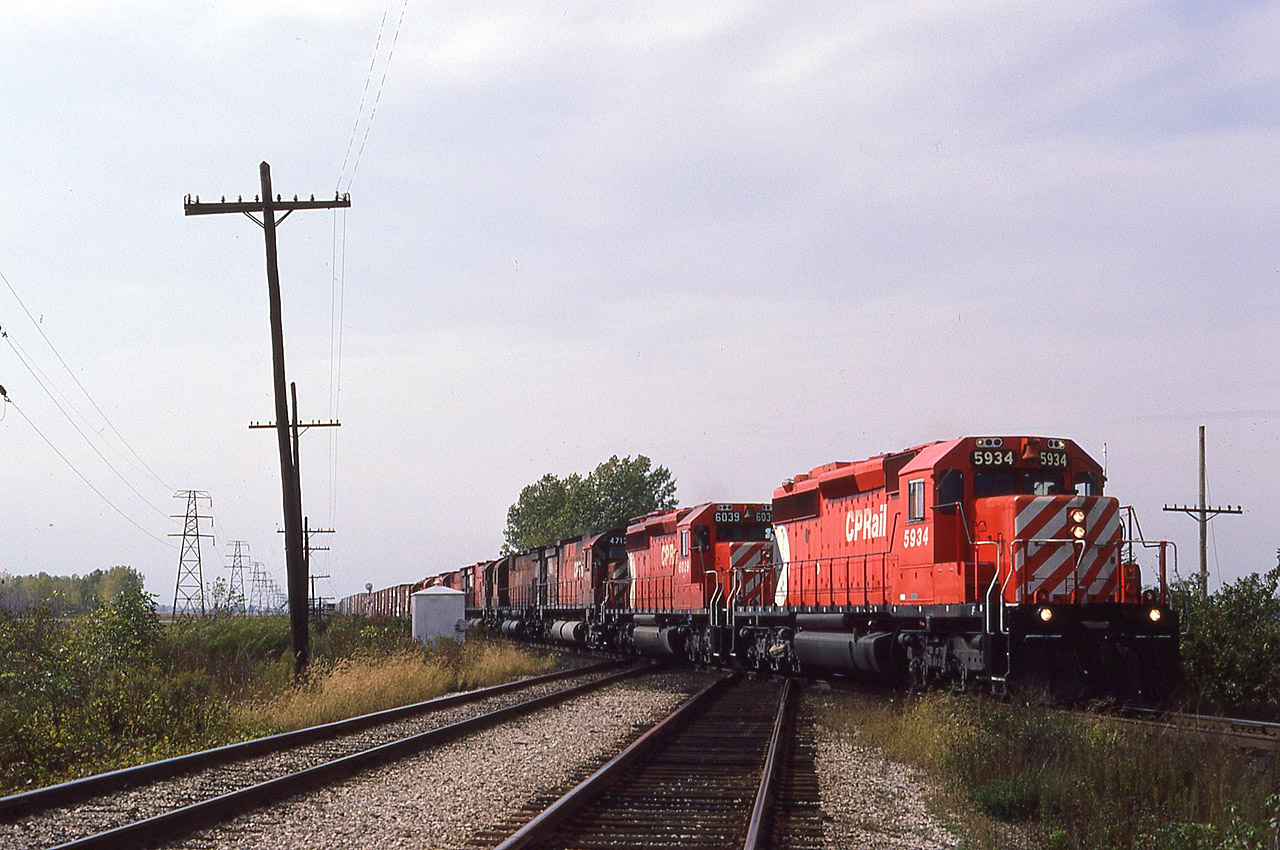 Railpictures.ca - Bruce Mercer Photo: During another morning session at the diamond west of ...