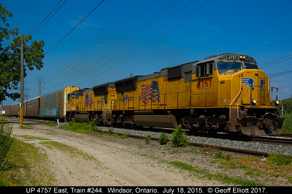 Railpictures.ca - Geoff Elliott Photo: Hot on the heals of KCS 4803 east, train #244 with Union ...