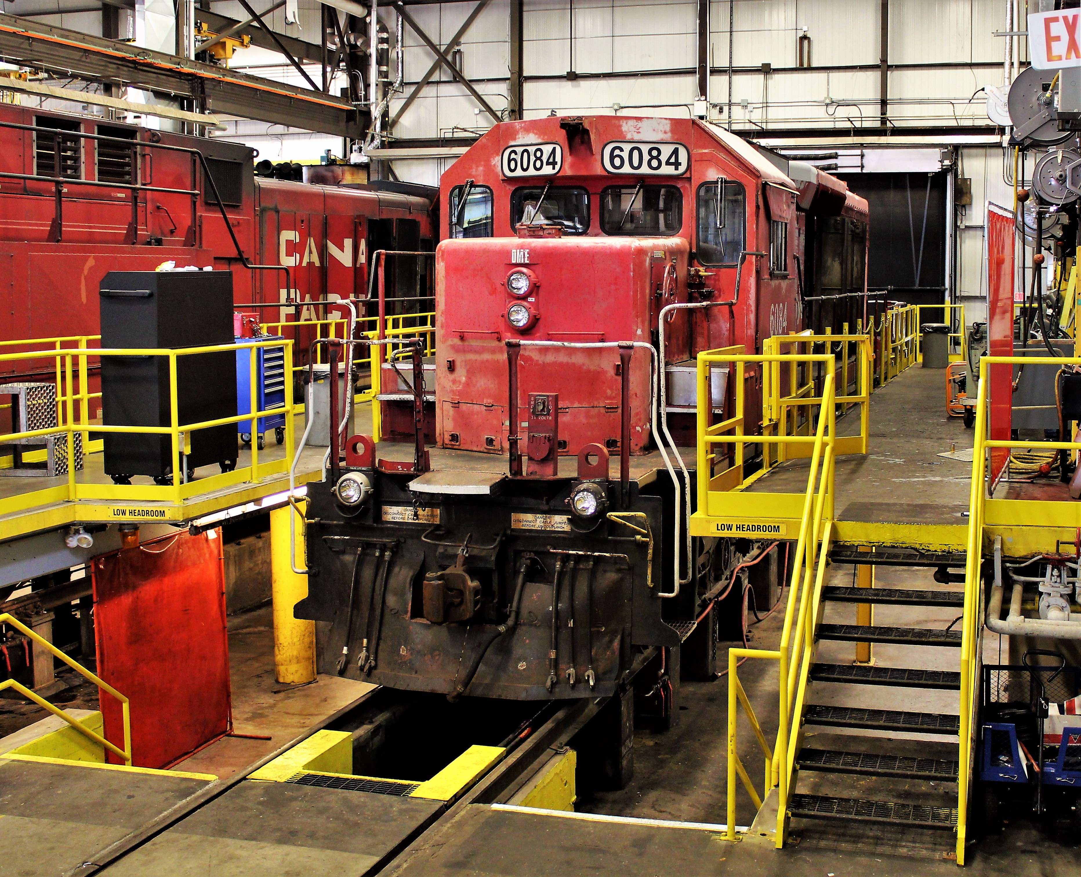 Railpictures.ca - Paul Santos Photo: Built in 1967 as one of the final CP ordered SD40′s before ...