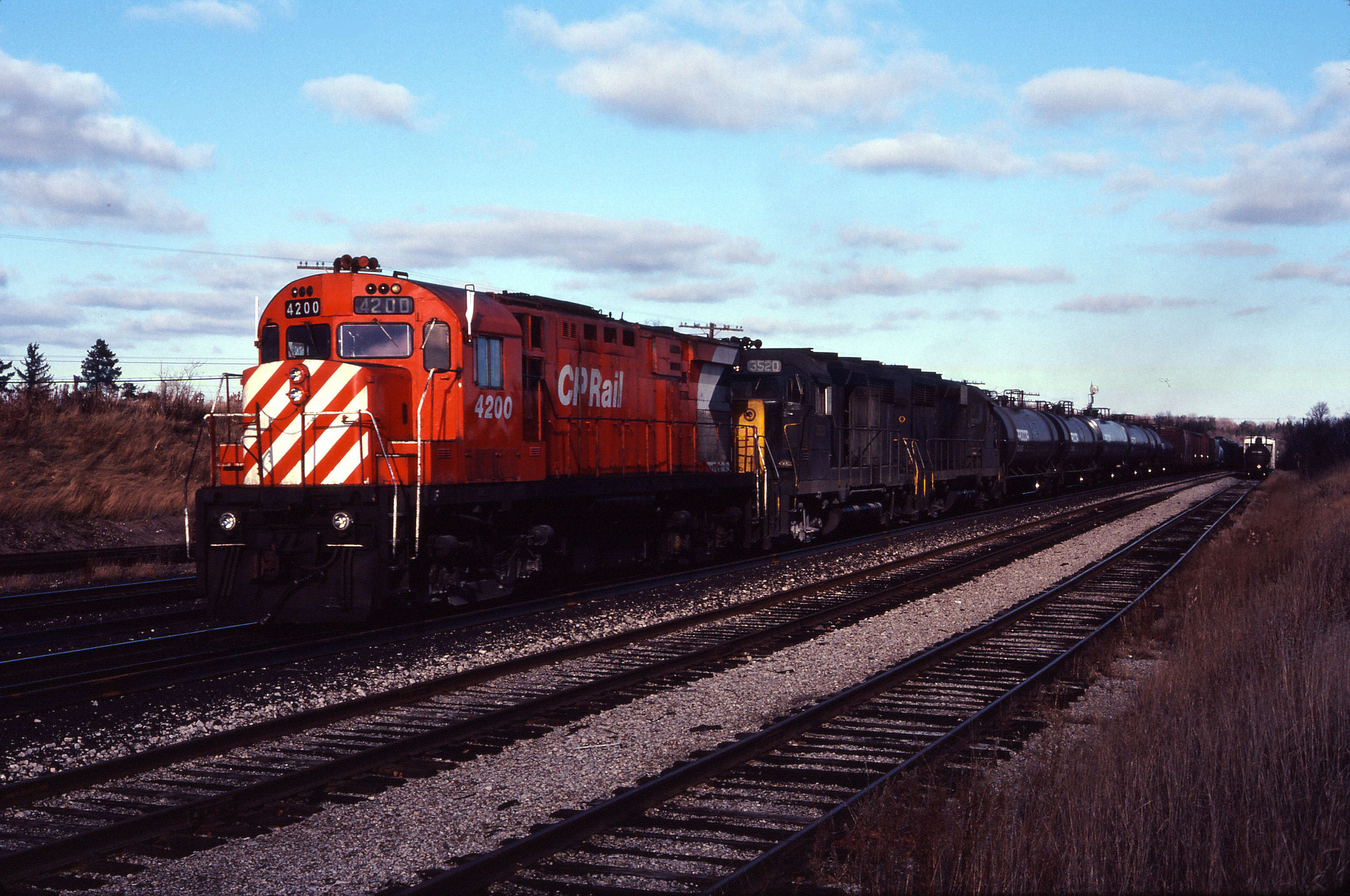Railpictures.ca - Doug Page Photo: CP 4200, the first C424 on the Canadian Pacific roster ...