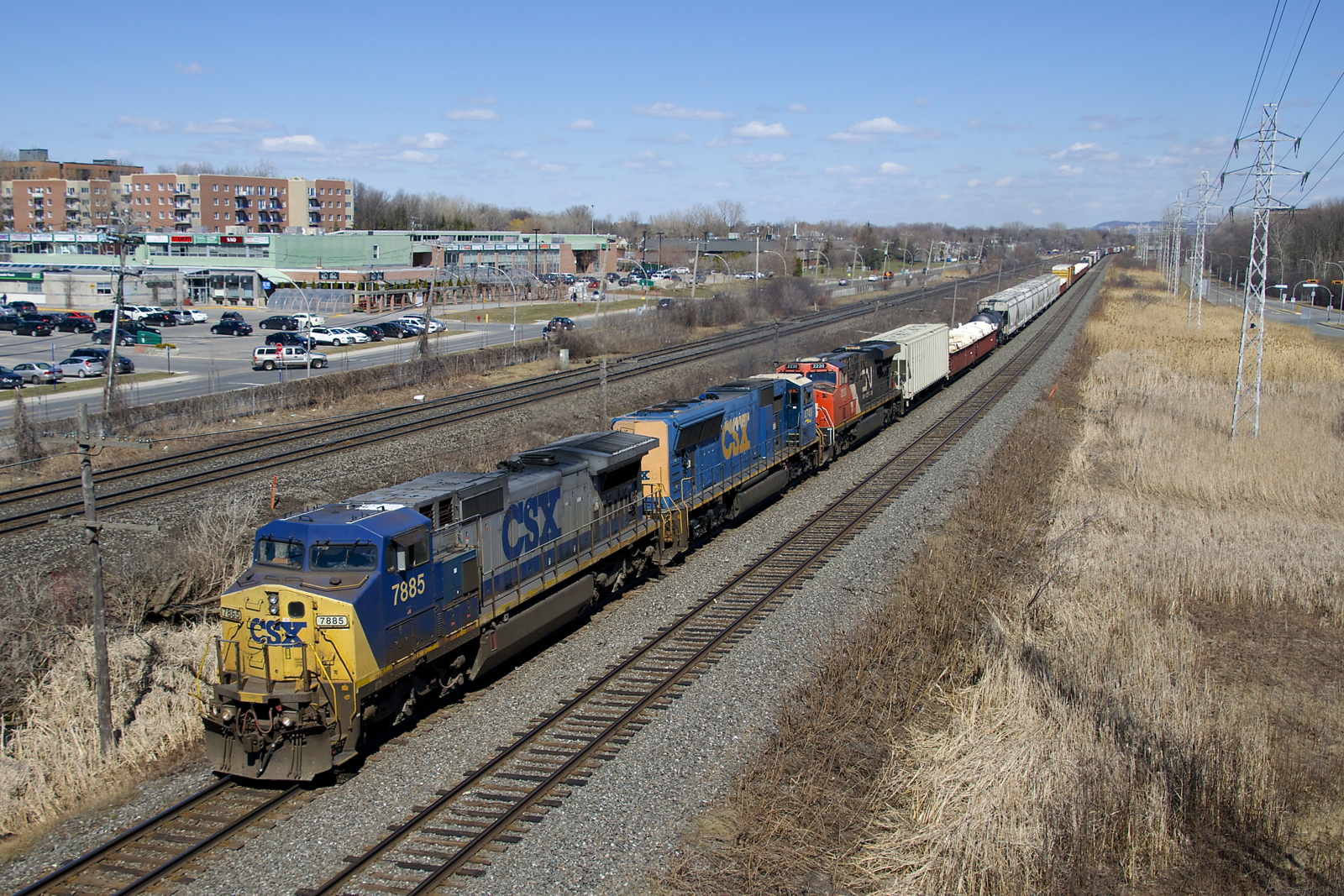 Railpictures.ca - Michael Berry Photo: After shooting CN 327 at Dorval, I was able to shoot it a ...