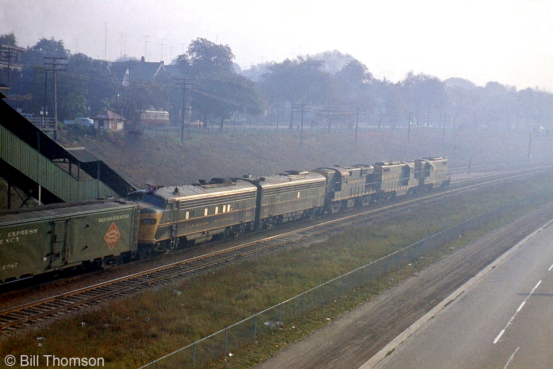 Railpictures.ca - Bill Thomson Photo: The trailing shot of CN train #14 (Chicago to Montreal ...