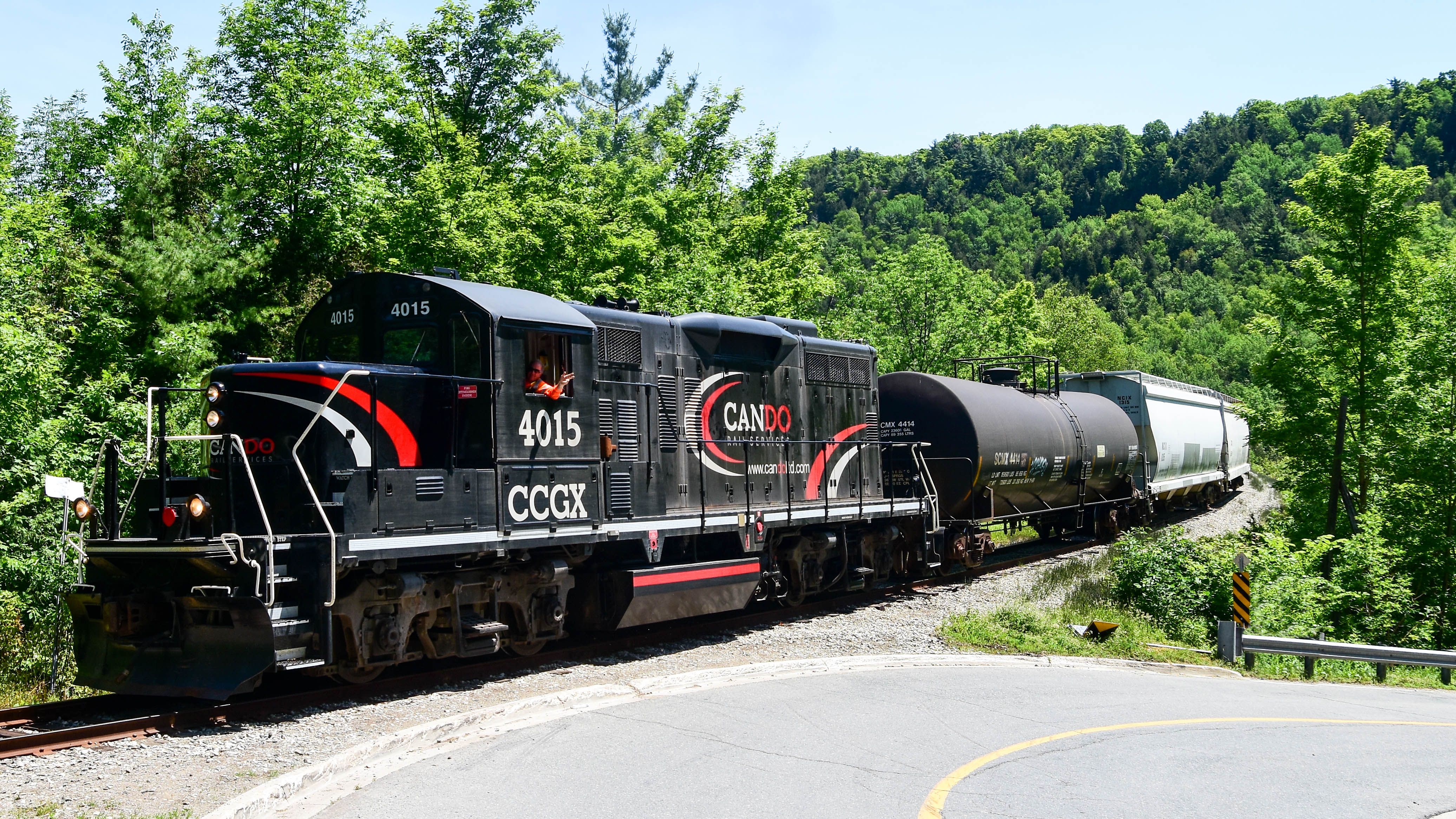 Railpictures.ca - Martin Kulcsar Photo: Cando Rail Services makes its final trip up the 32 mile ...