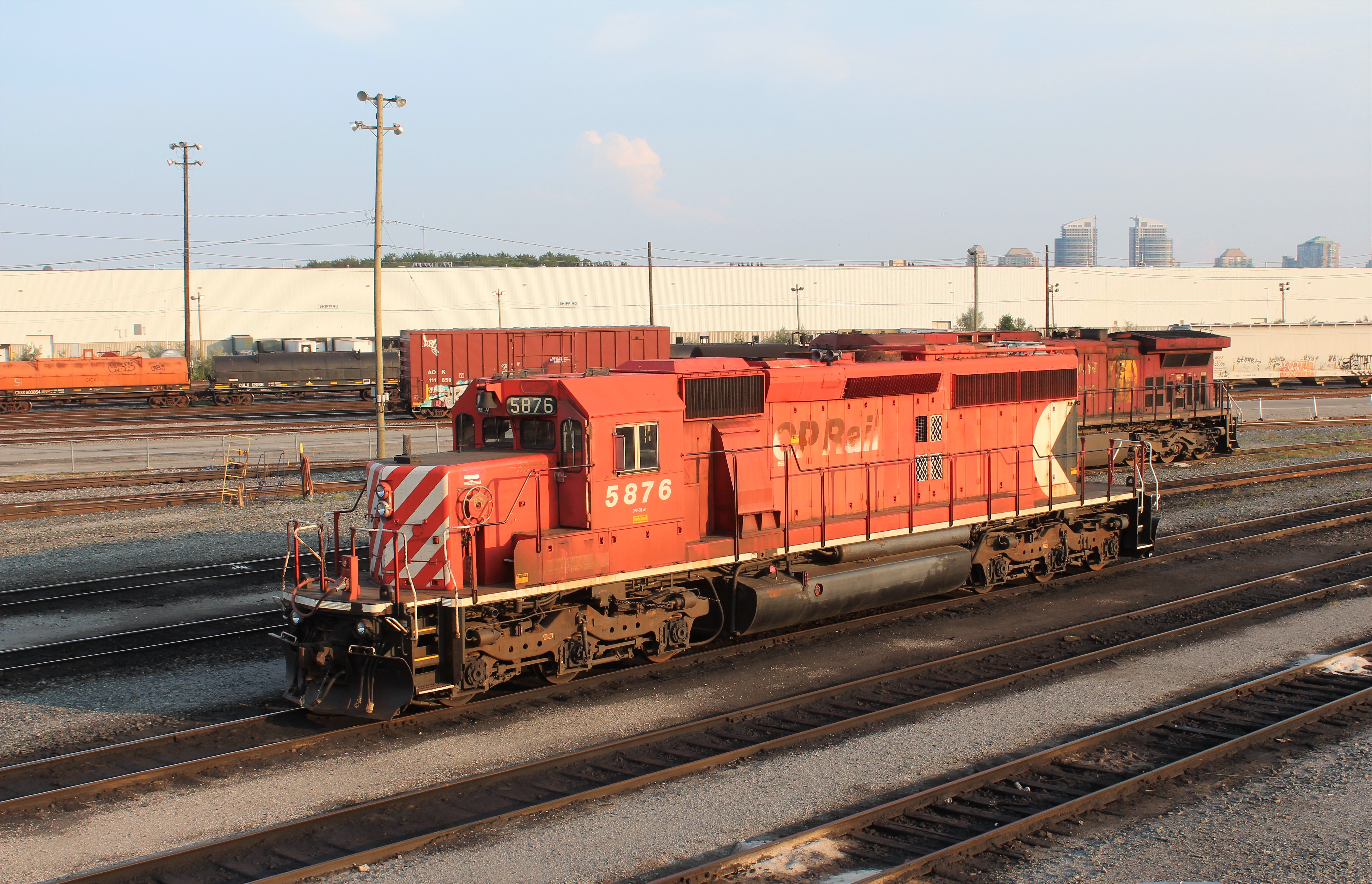 Railpictures.ca - Paul Santos Photo: All alone on the west end of the shop SD40-2 5876 gets the ...