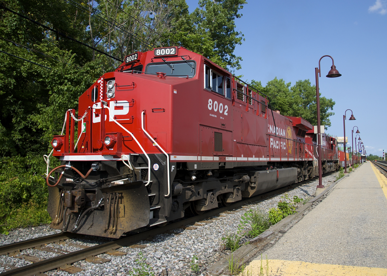 Railpictures.ca - Michael Berry Photo: CP 8002 (recently rebuilt from AC4400CW CP 9507) looks ...