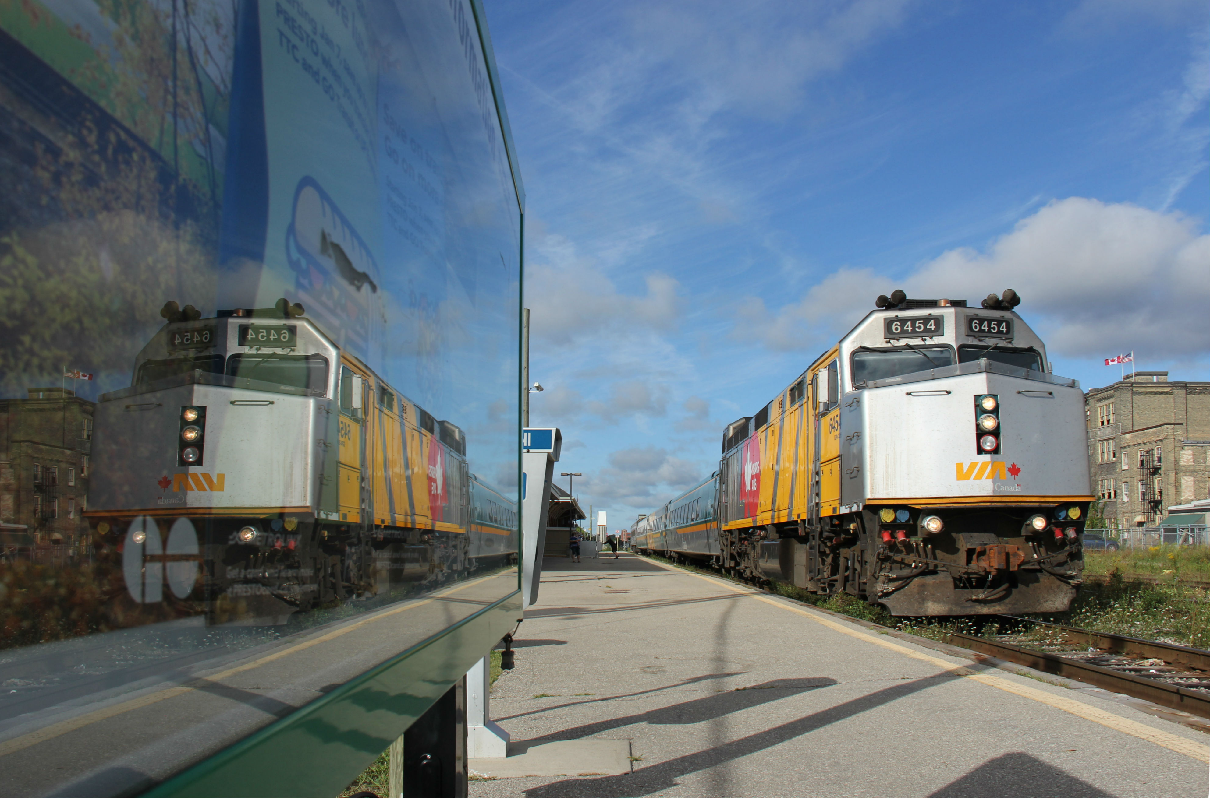 Railpictures.ca - Kevin Flood Photo: VIA 84 departs Kitchener for Toronto on the morning of ...