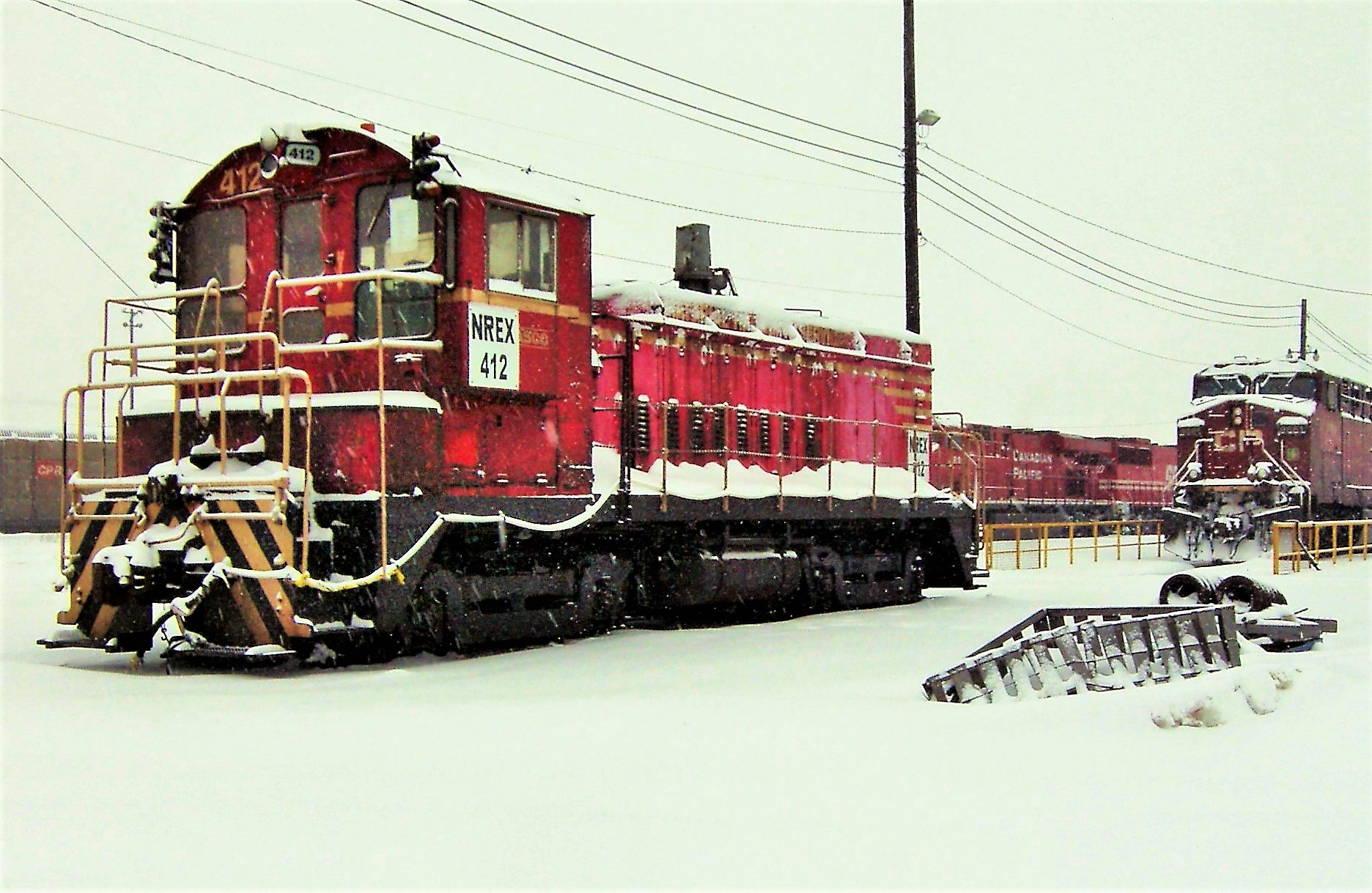 Railpictures.ca - Paul Santos Photo: Ex Stelco SW900 parked on track R10 east (since removed) on ...