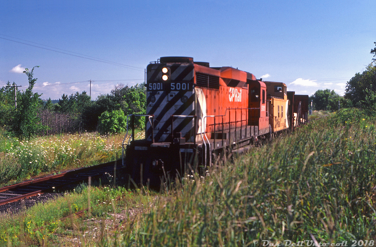 Railpictures.ca - Keith Hansen photo, Dan Dell'Unto coll. Photo: CP GP30 5001, running long-hood ...