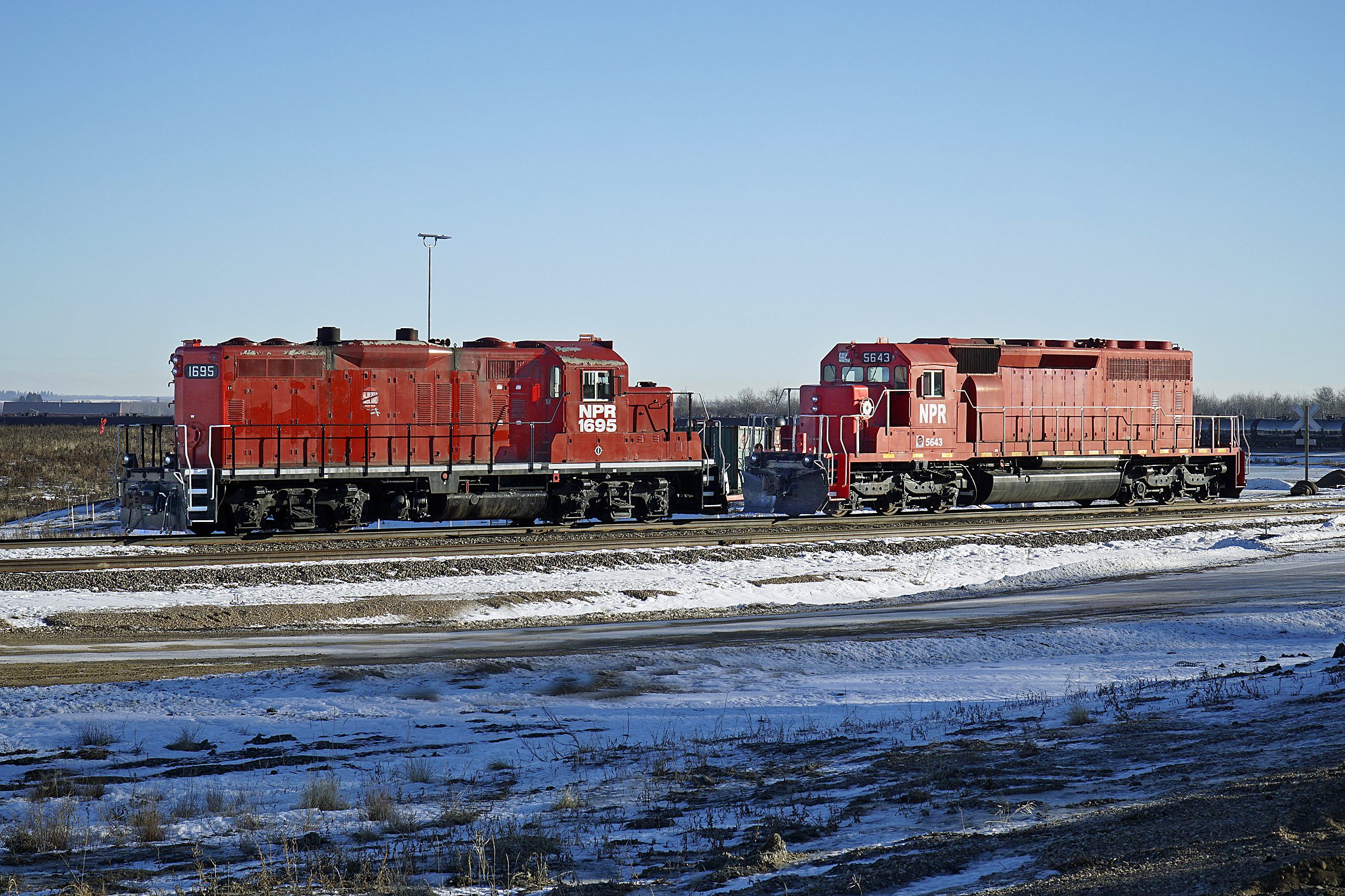 Railpictures.ca - colin arnot Photo: GP9u NPR 1695 and SD40-2 NPR 5643, both ex CP locomotives ...