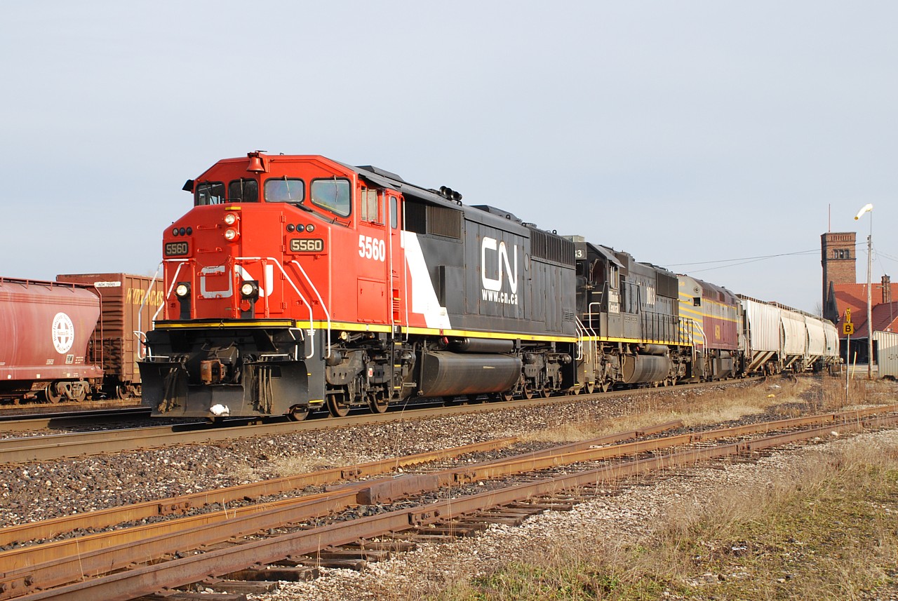 Railpictures.ca - Rob Smith Photo: CN 399 heads west on a nice and sunny snow-less day in ...