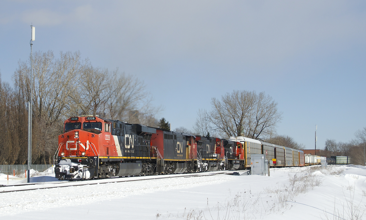 Railpictures.ca - Michael Berry Photo: CN 305 has CN 2228, CN 2429, CN 2135, CN 8000 and 128 ...