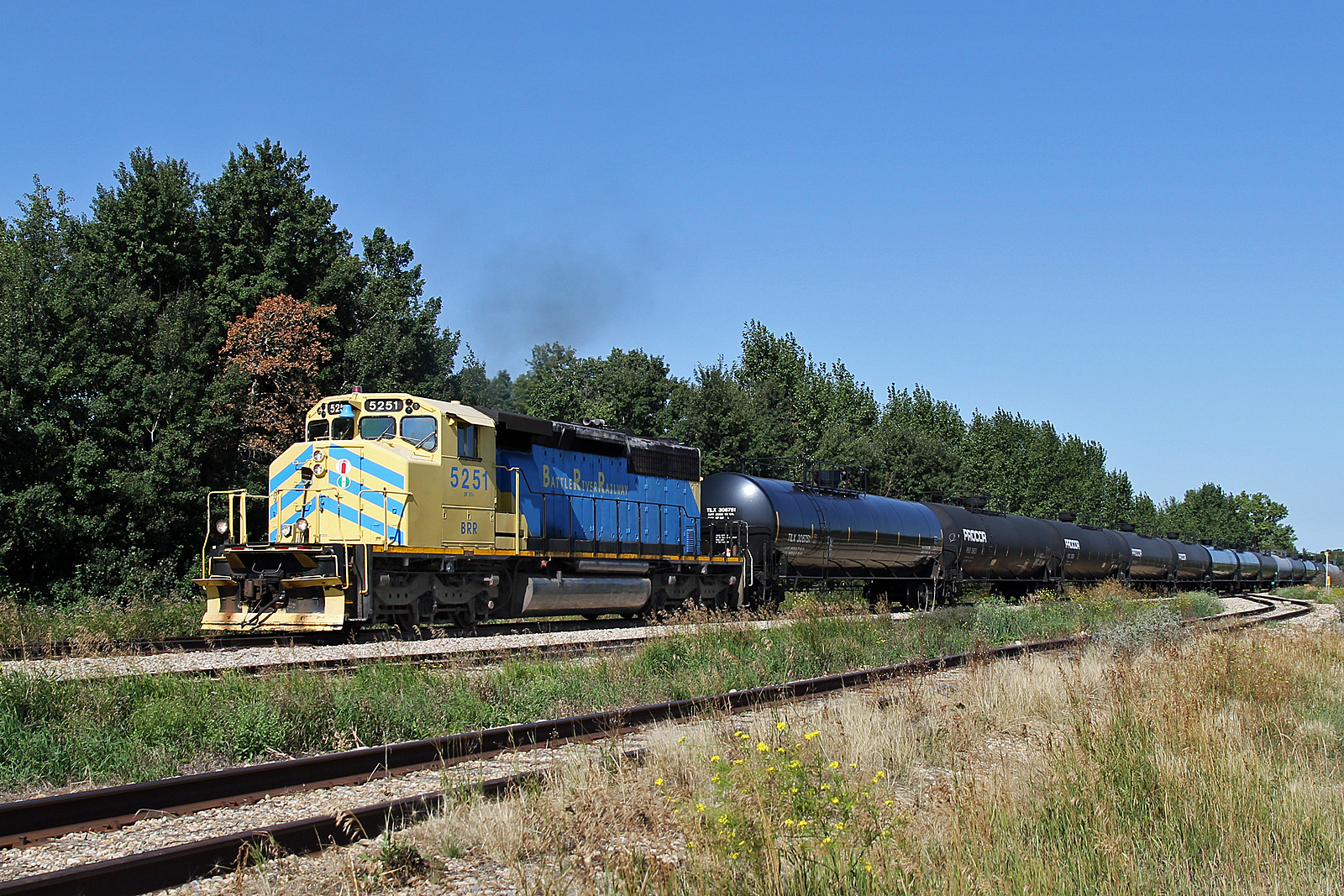 Railpictures.ca - colin arnot Photo: Ex CN SD40-2(W) BRR 5251 works a cut of tank cars through ...