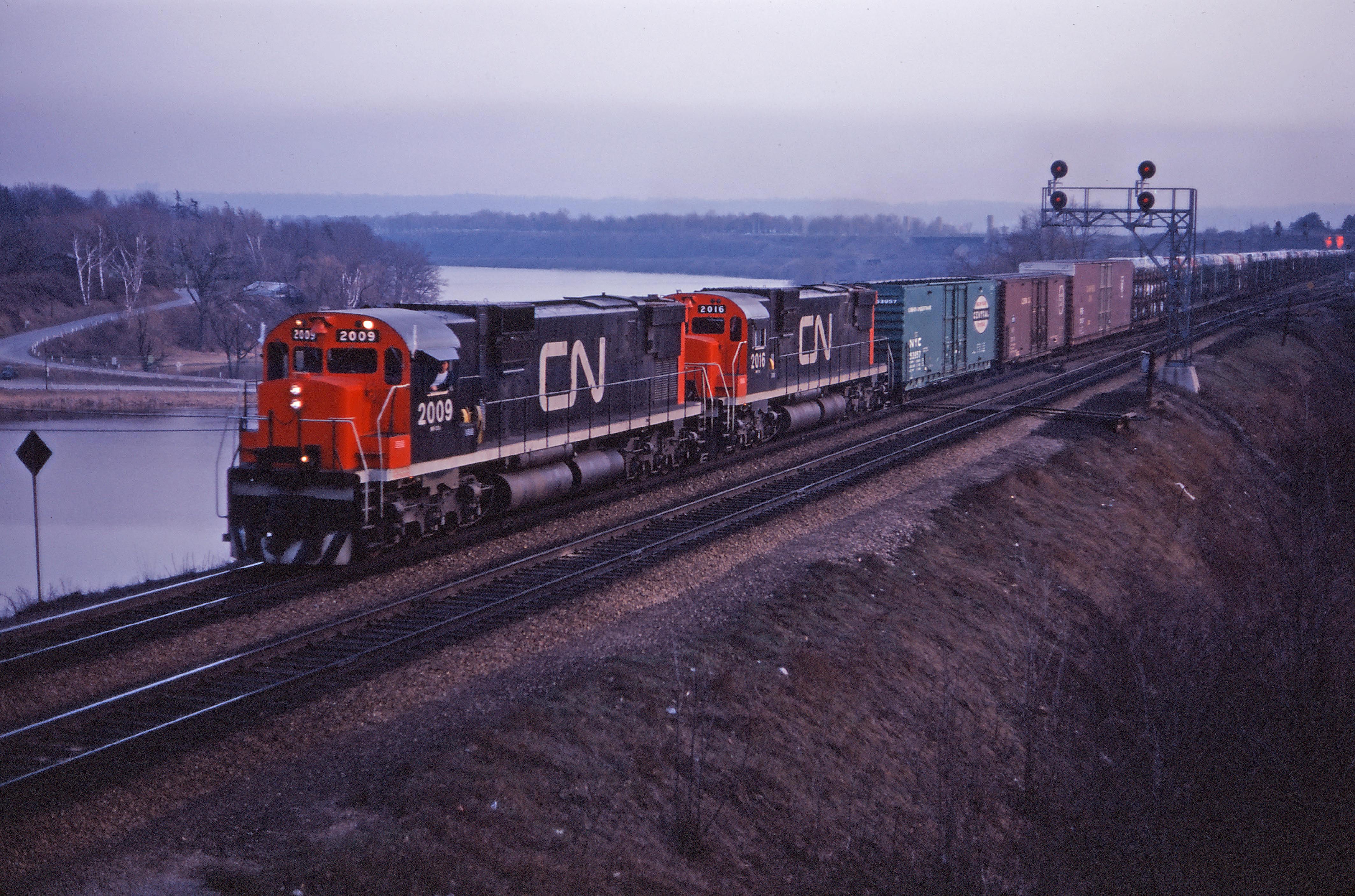 Railpictures.ca - Doug Page Photo: CN C630m units 2009 and 2016 lead an eastbound from Hamilton ...