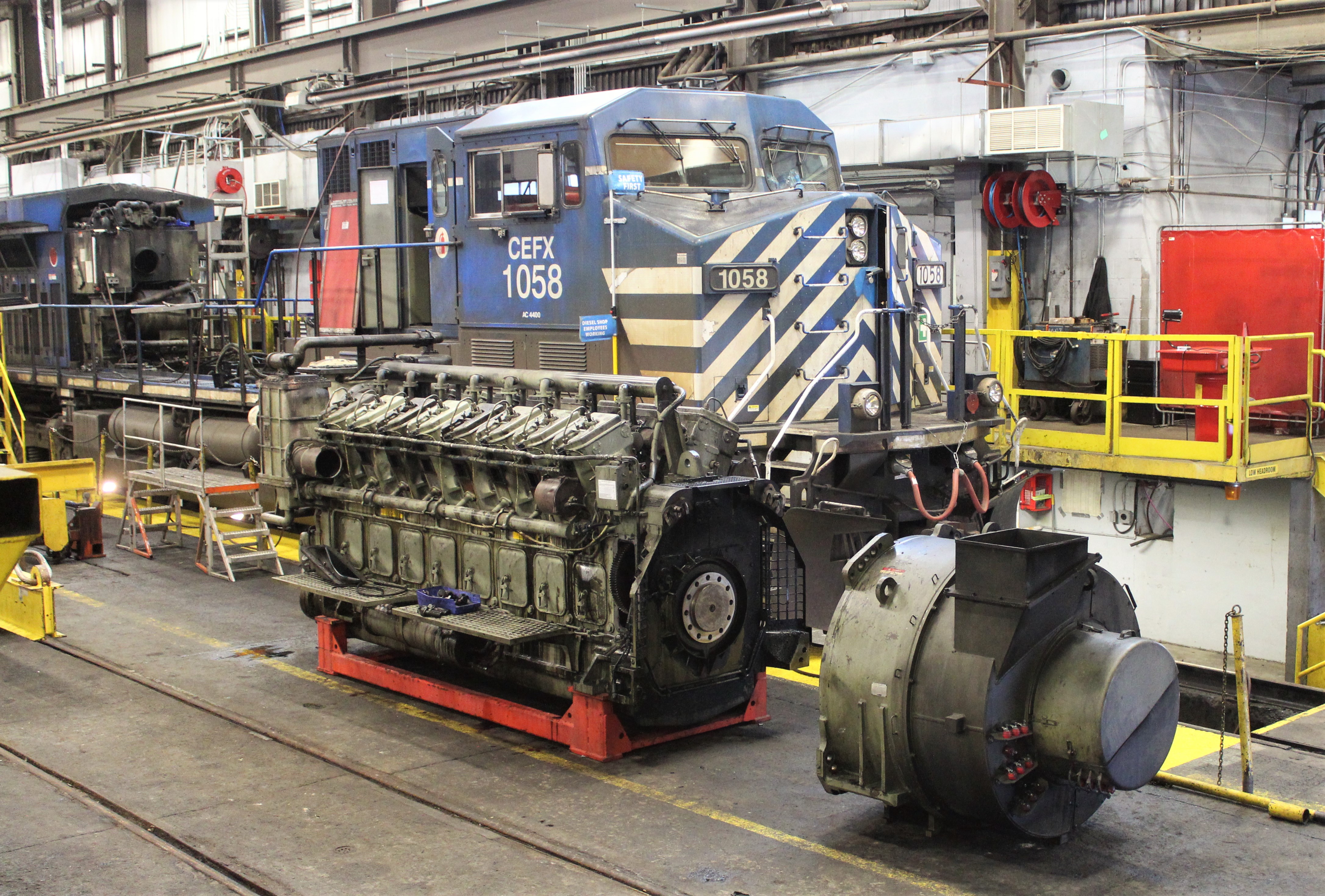 Railpictures.ca - Paul Santos Photo: Awaiting new replacements CEFX AC4400 with it’s engine on ...