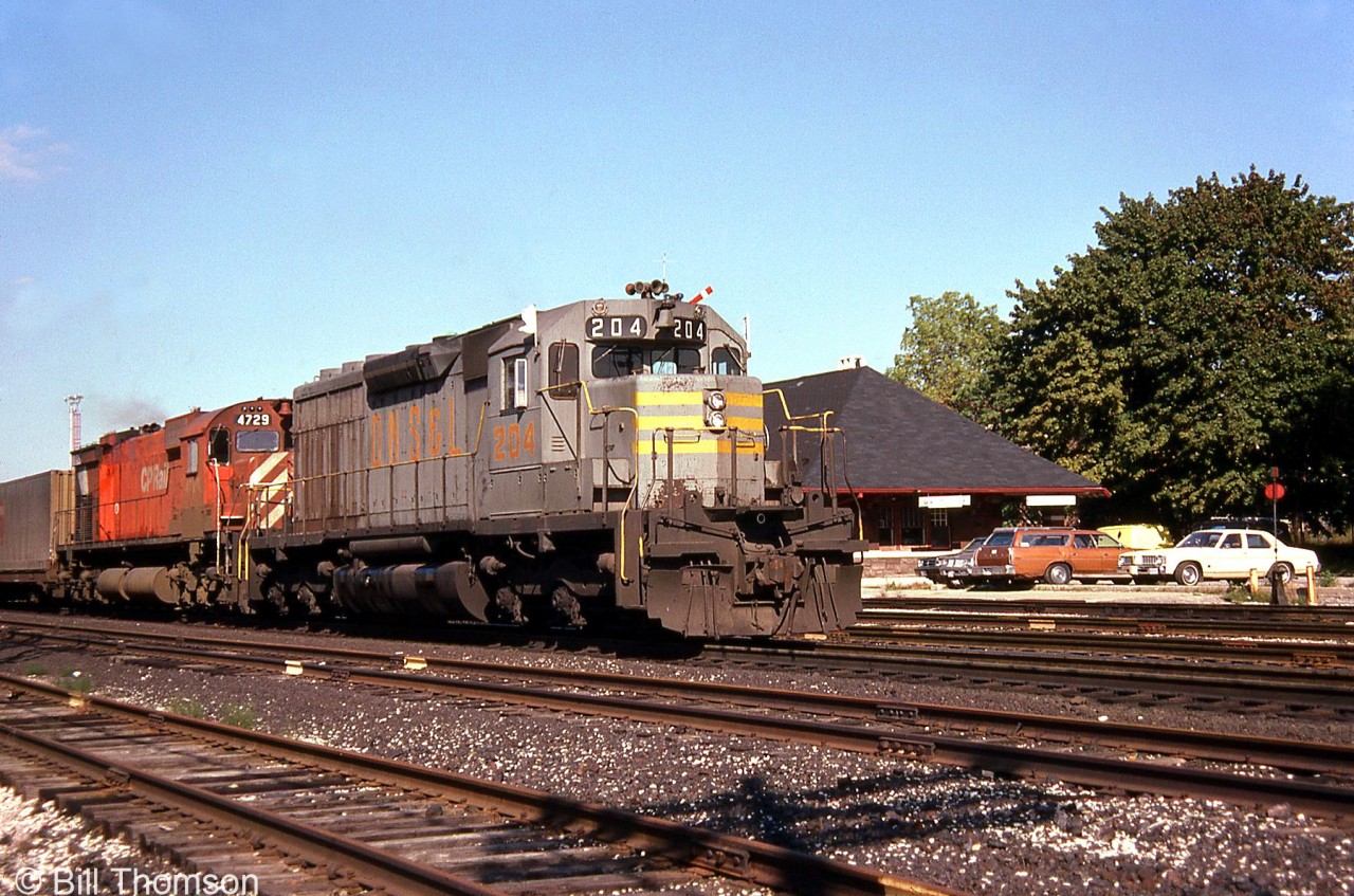 Railpictures.ca - Bill Thomson Photo: Quebec, North Shore & Labrador SD40 204 (now owned by CP ...