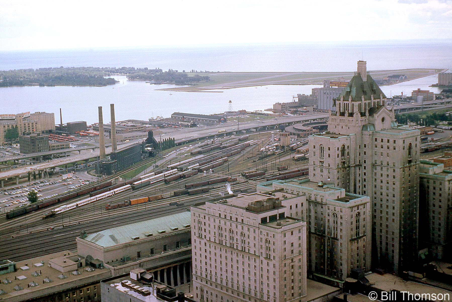 Railpictures.ca - Bill Thomson Photo: Here’s an aerial view of the downtown Toronto railway ...
