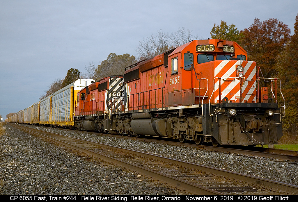 Railpictures.ca - Geoff Elliott Photo: With no crew aboard CP 6055 east sits quietly in the ...