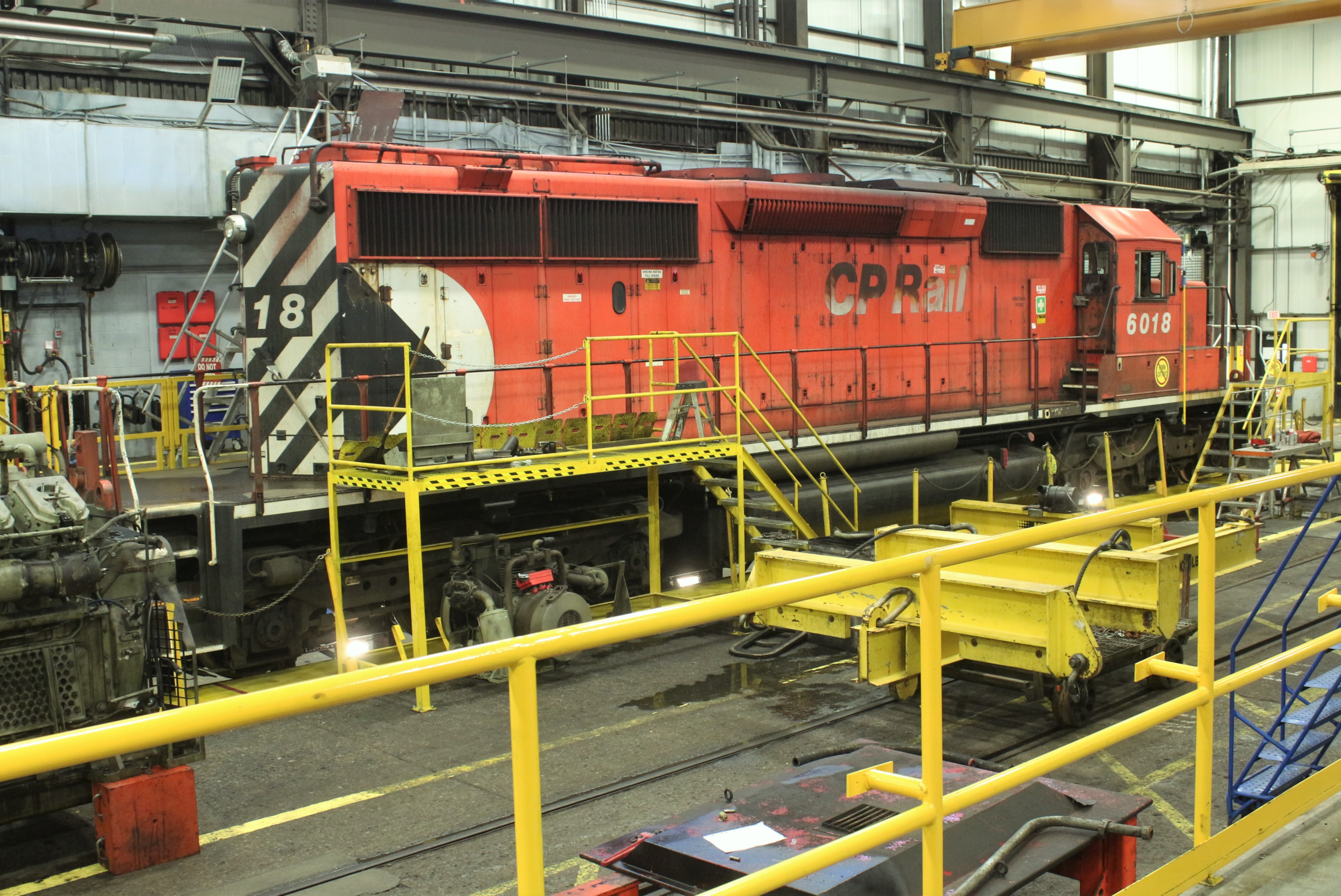 Railpictures.ca - Paul Santos Photo: Sd40-2 6018 is in off a work train for some needed repairs ...