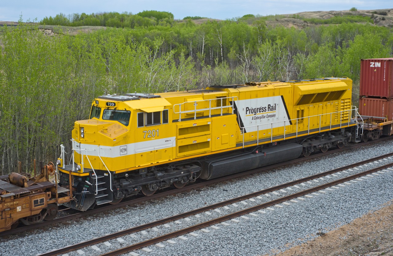 Railpictures.ca - Matt Watson Photo: SD70ACe-T4 demonstrator EMDX 7201 works amidst CN 119 just ...