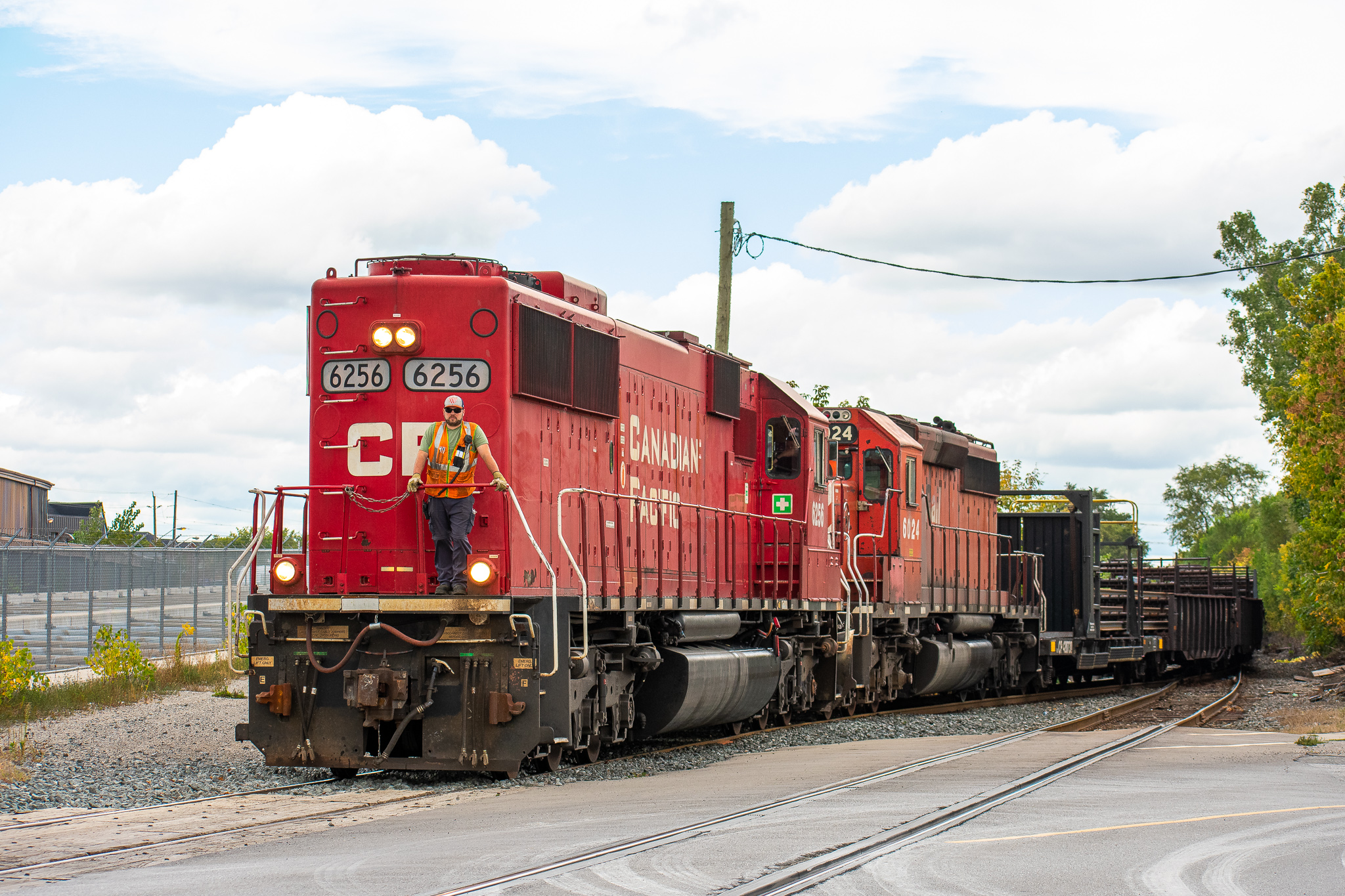 Railpictures.ca - Liam MacDougall Photo: After tooling around on the Mactier Sub for a few days ...