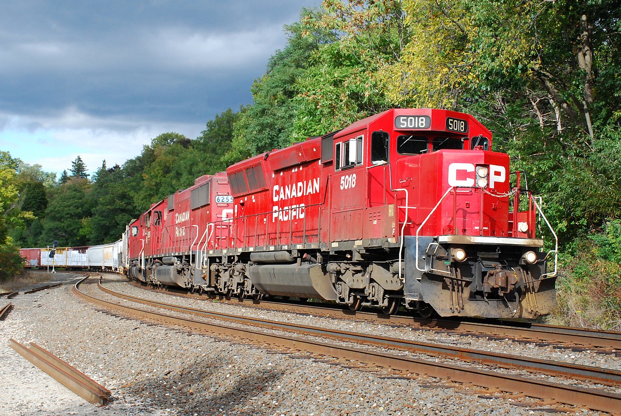 Railpictures.ca - Rob Smith Photo: CP 254 has a NEW EMD trio, so that’s worth posting a photo ...