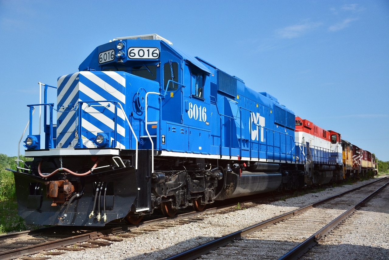 Railpictures.ca - sdfourty Photo: CIT Group Inc. SD60 at the OSR shop for Smart Start upgrade by ...