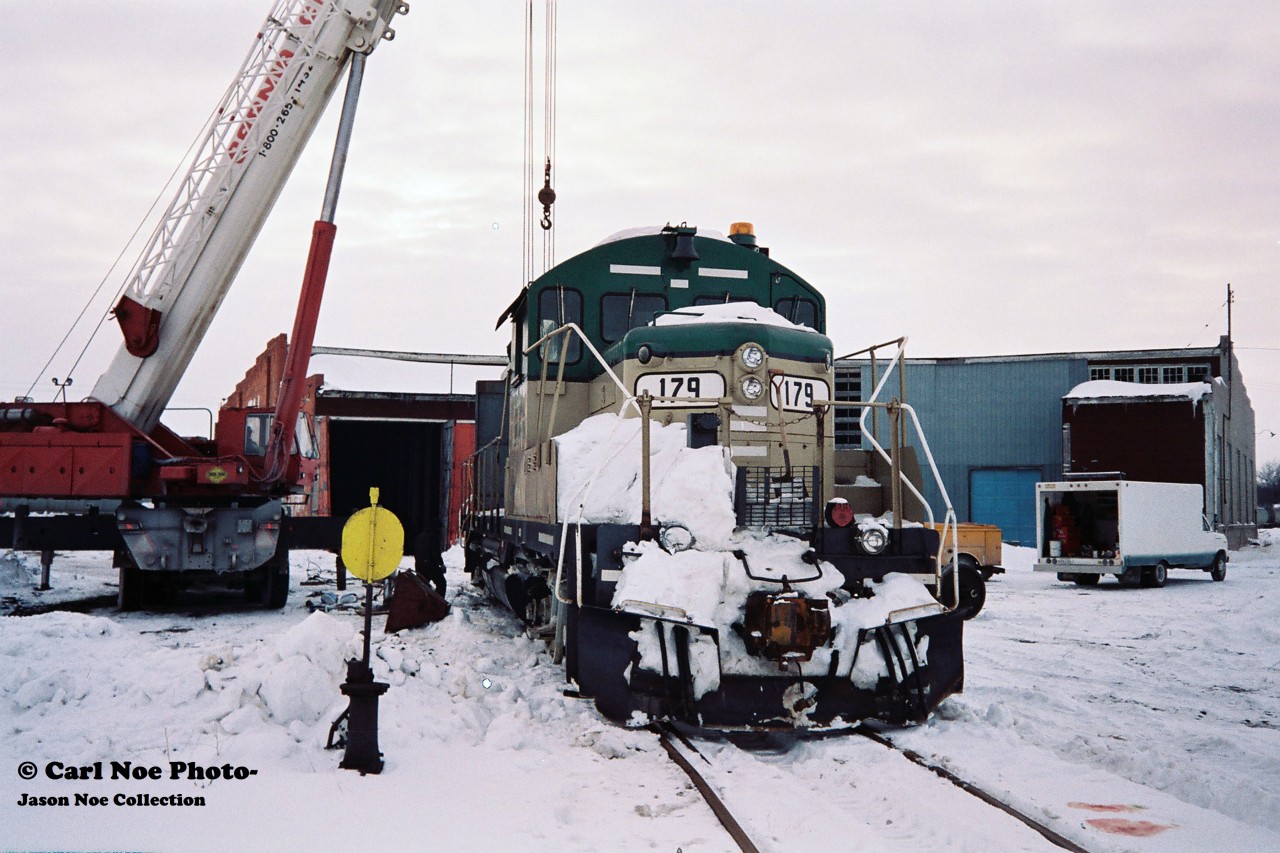 Railpictures.ca - Carl Noe (Collection of Jason Noe) Photo: Goderich-Exeter Railway (GEXR) GP9 ...
