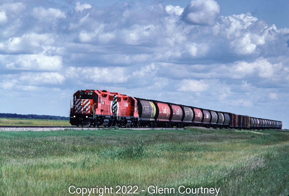 Railpictures.ca - Glenn Courtney Photo: A pair of clean CP Rail GP38-2s head west on the ...