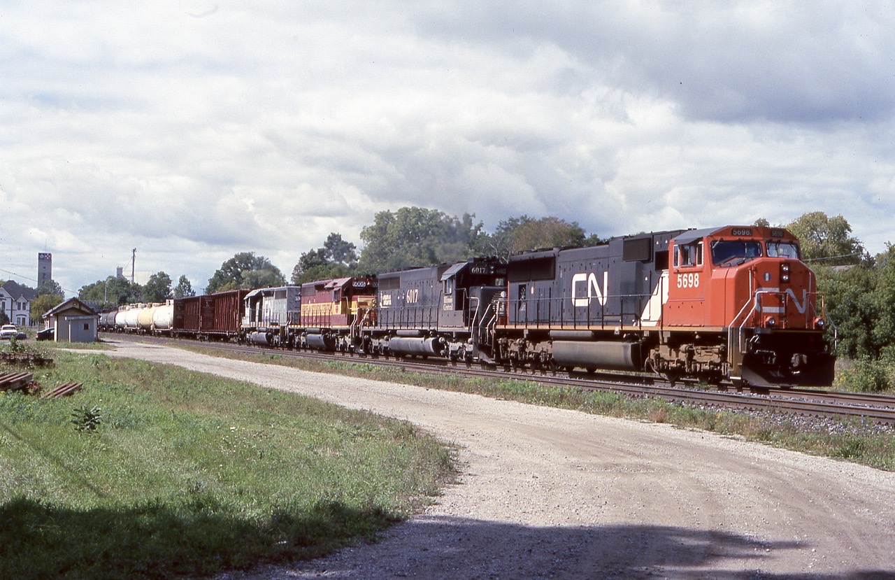 Railpictures.ca - Marcus W Stevens Photo: A CN, all in the family lash up with CN SD75 5698, IC ...