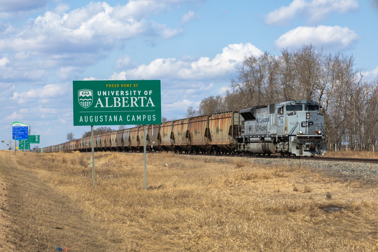 Railpictures.ca - Rob Eull Photo: CP 7023 leads an empty Potash train through Camrose, Alberta ...