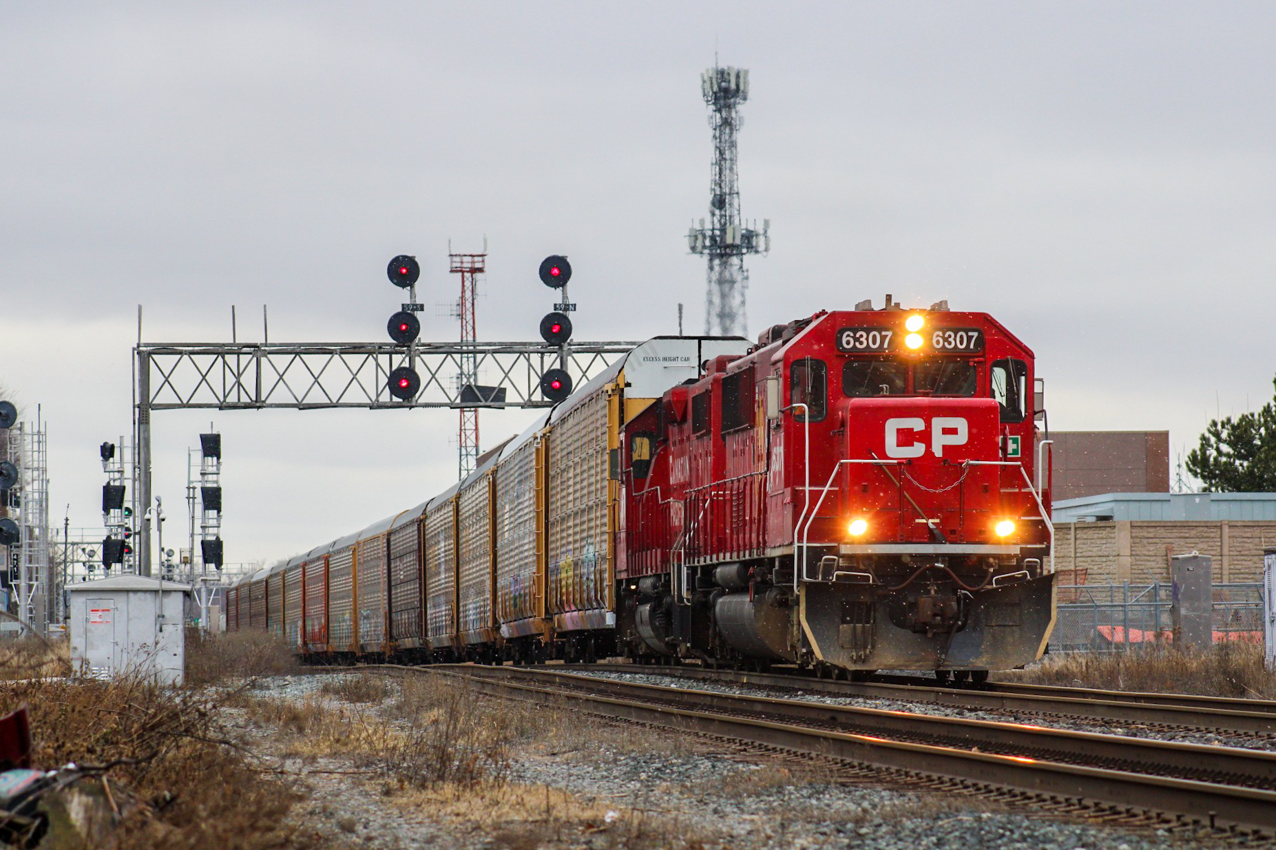 Railpictures.ca - Eric Fallas Photo: I’m beginning to realize how much I’ve neglected SD60s as I ...