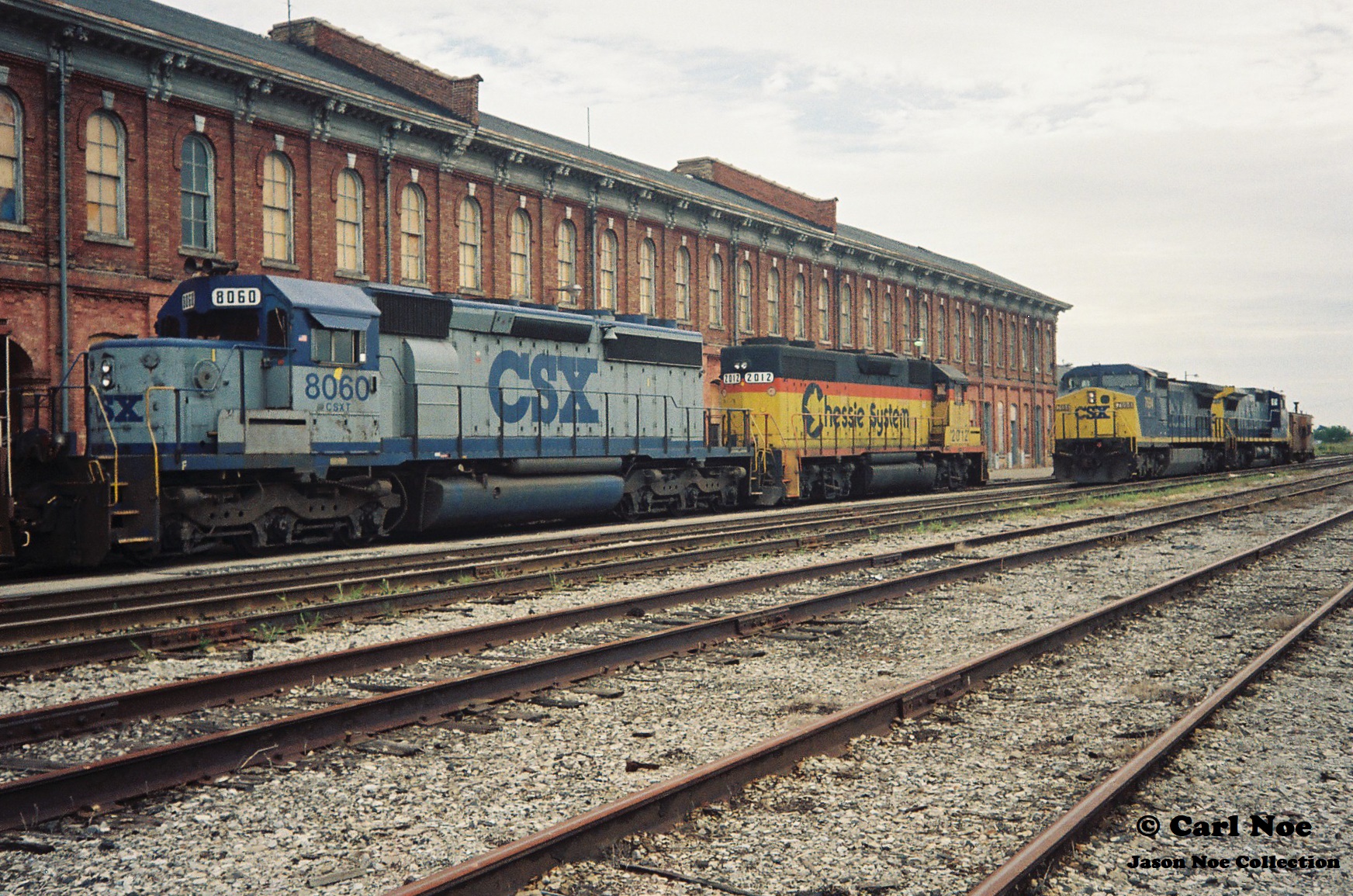 Railpictures.ca - Carl Noe (Collection of Jason Noe) Photo: CSX train R320 with CSX GP38 2012 ...
