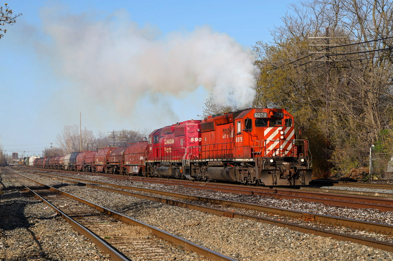 Railpictures.ca - Lion Liu Photo: CP CWR-07 with CP 6079 & CP 5901 notching up by Mile 199 ...