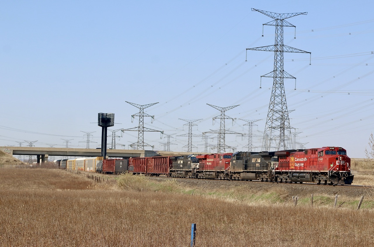 Railpictures.ca - Marcus W Stevens Photo: CP 134 this morning with a nice CP, NS combo as it ...