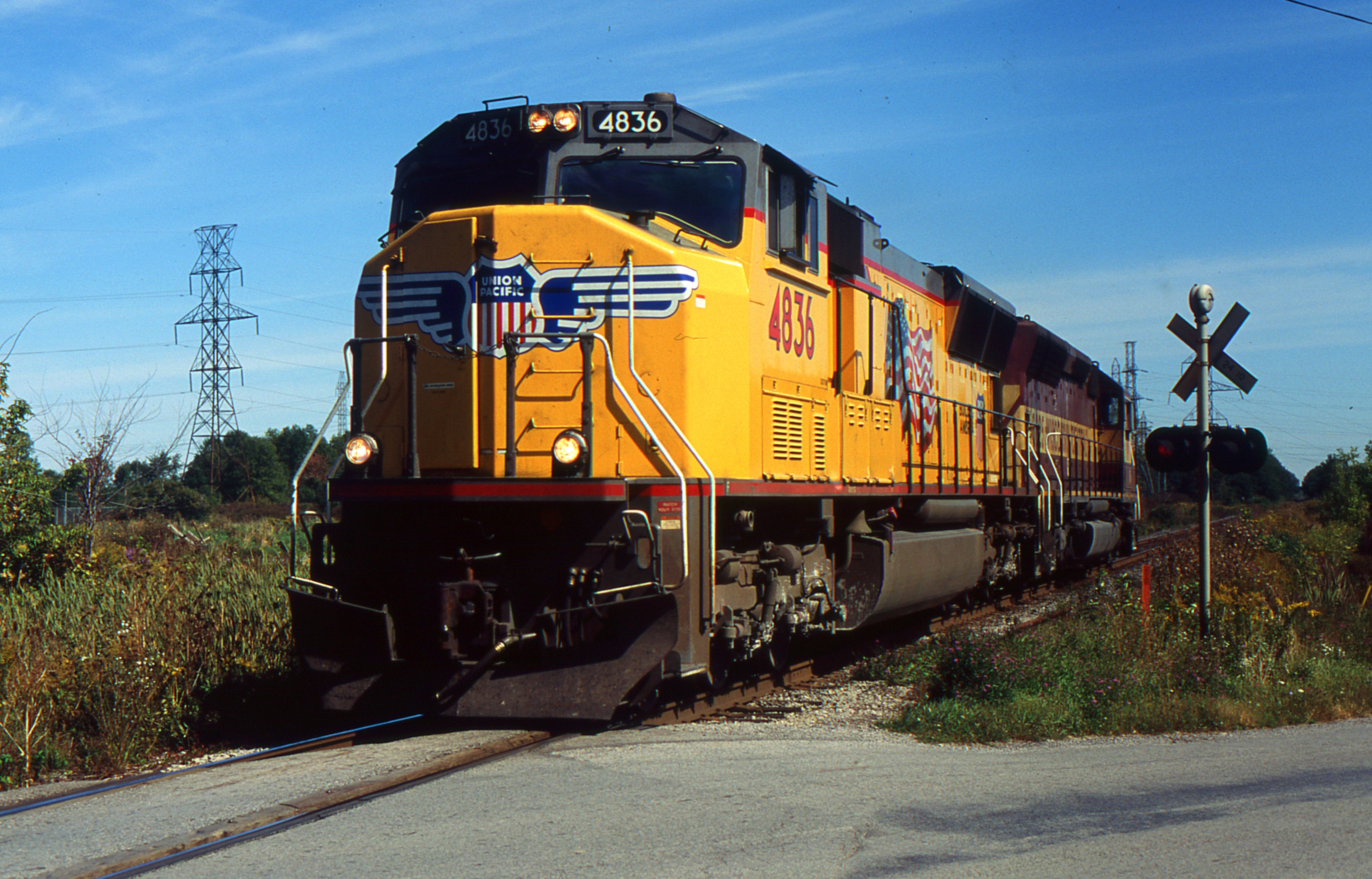 Railpictures.ca - Dean Brown Photo: NS 328 with UP 4836 and WC 6625 and 0 cars through Port ...