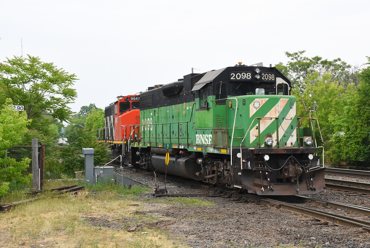 Railpictures.ca - Rob Smith Photo: BNSF 2098 replaced CN 4138 assigned to Brantford this ...