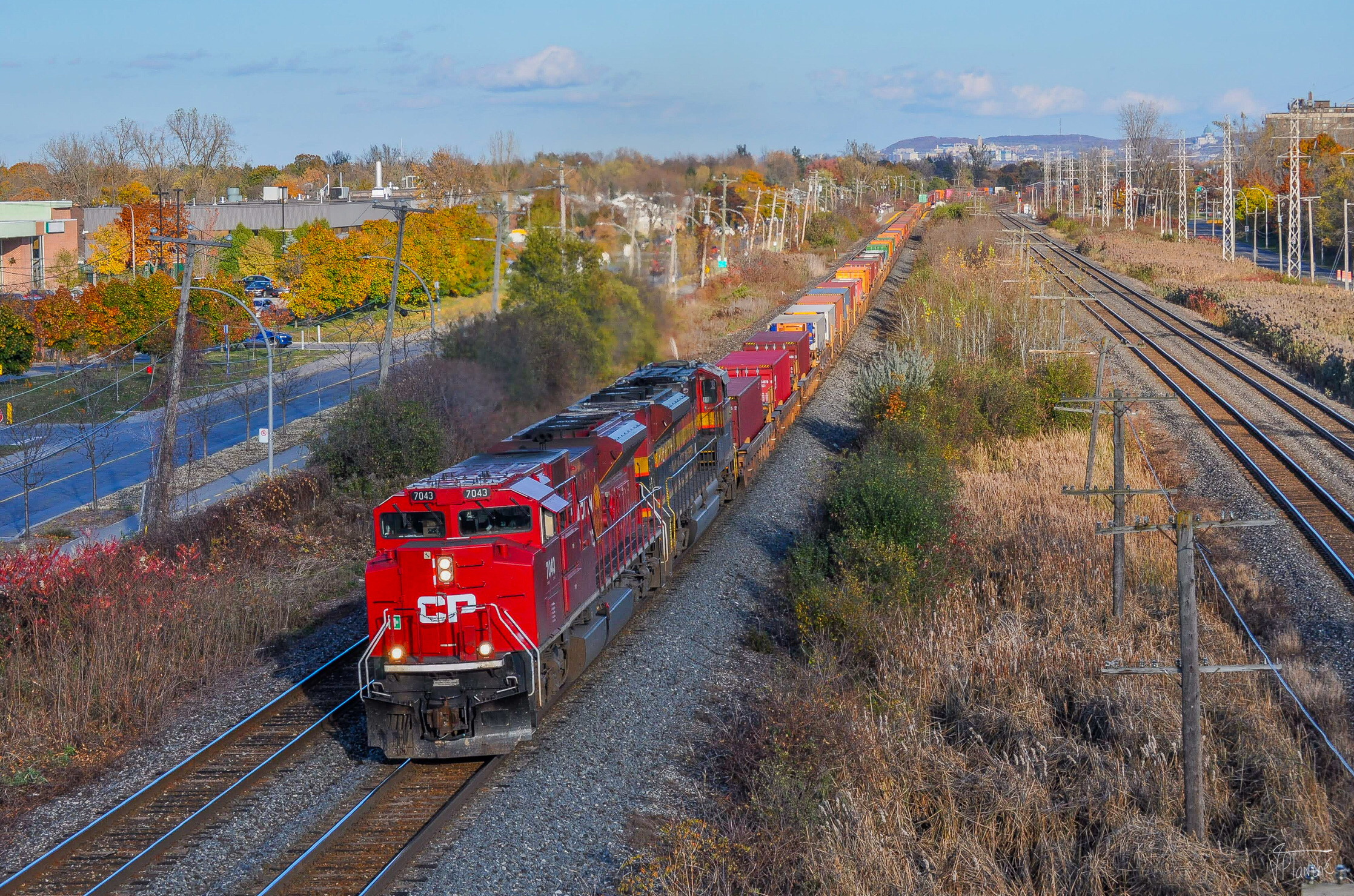 Railpictures.ca - Victor Planché Photo: On November 4, 2023, CPKC 133 had the perfect duo: an ...