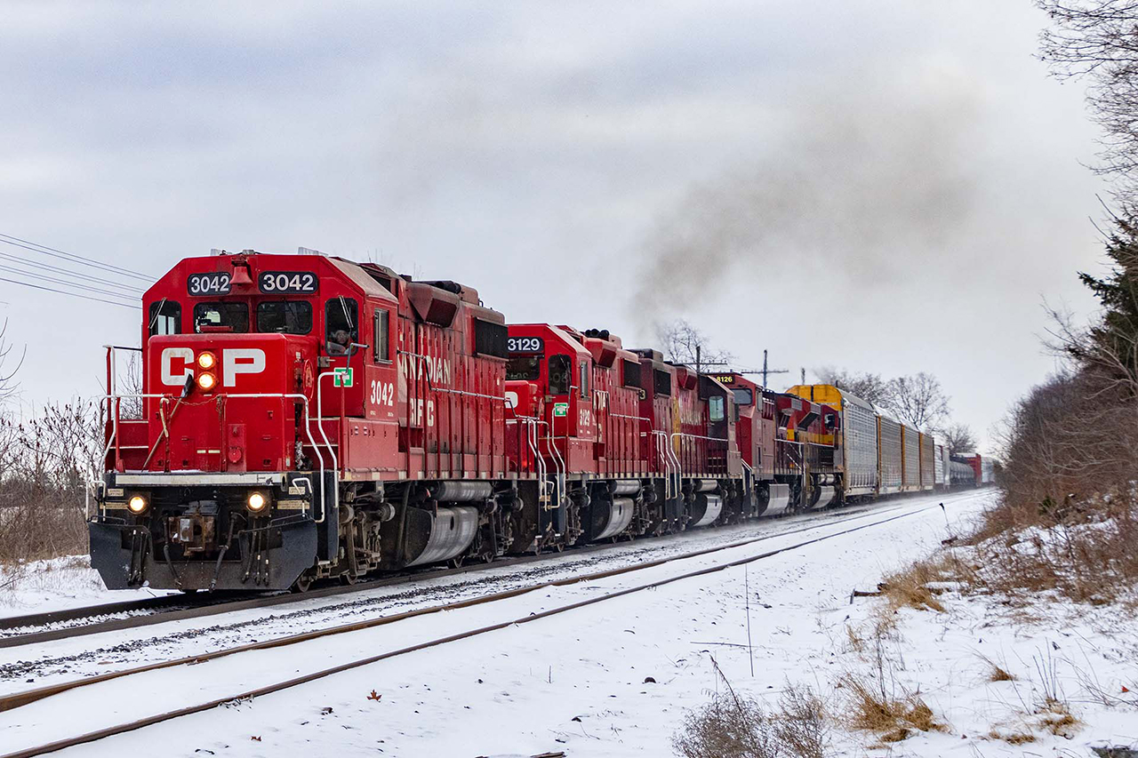 Railpictures.ca - David Brook Photo: And the littlest will save them all. When lead unit 8126 ...