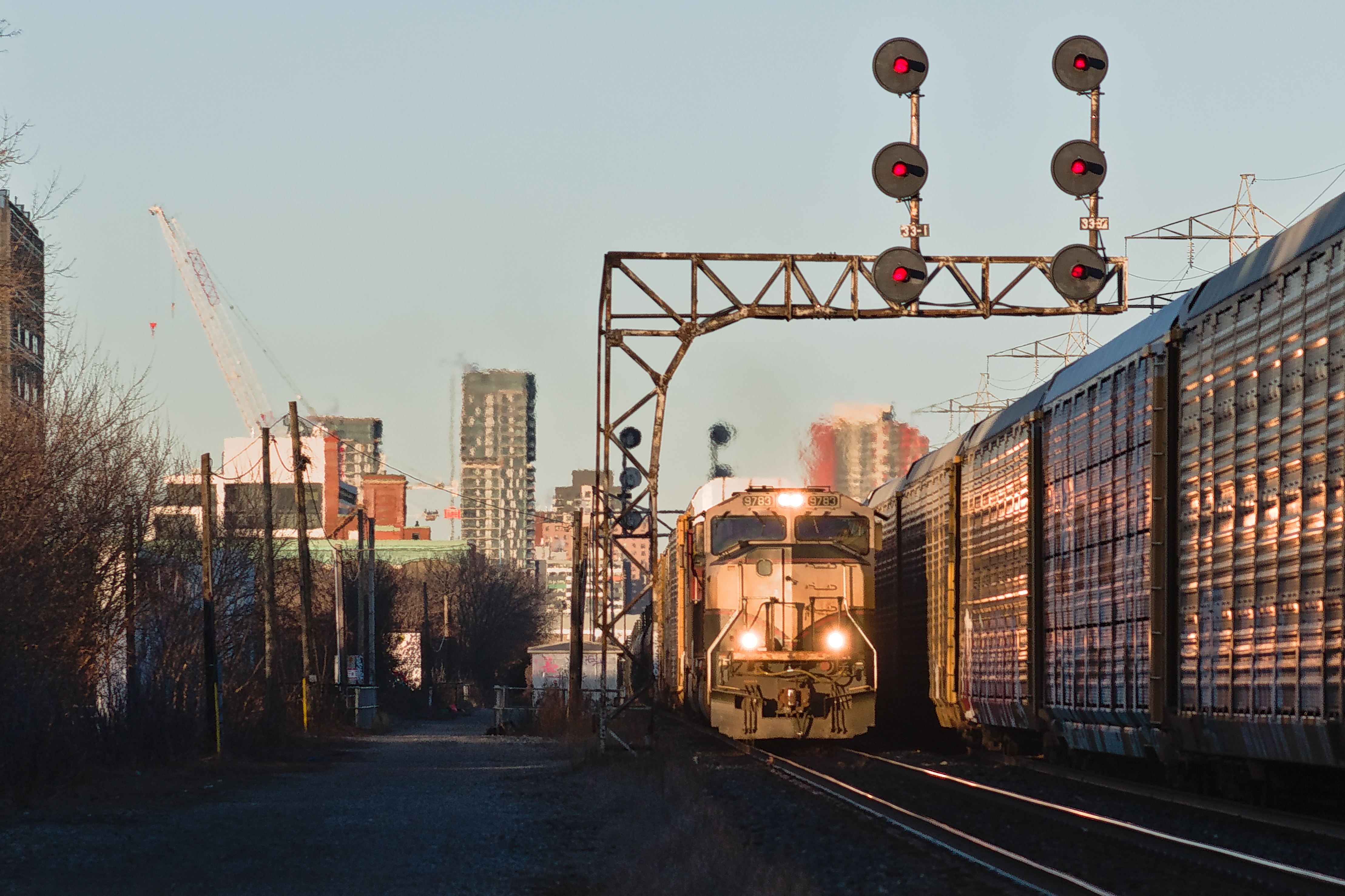 Railpictures.ca - Eric Fallas Photo: I have a question for those of you who know Ontario’s track ...