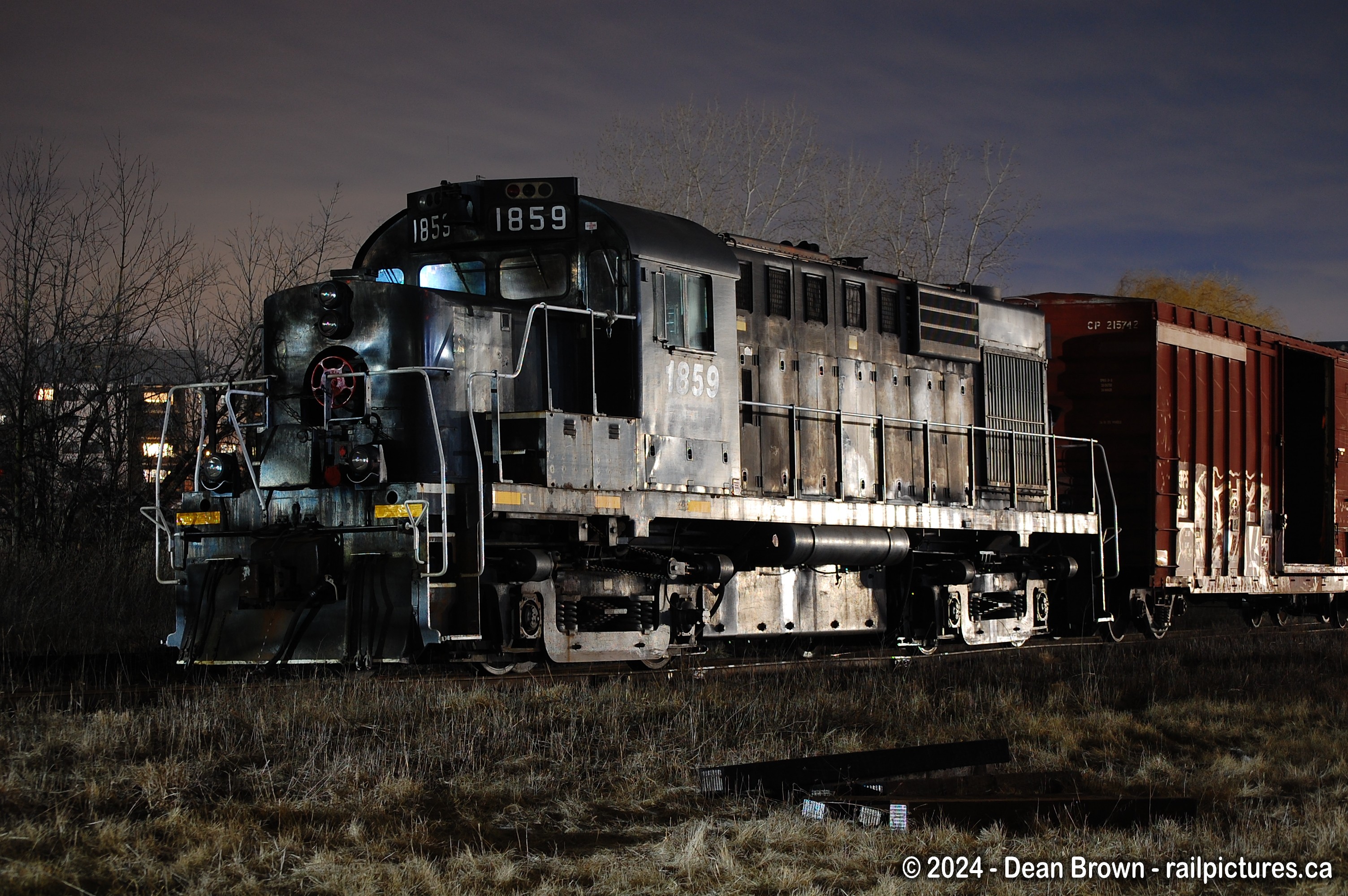 Railpictures.ca - Dean Brown Photo: On a cold evening, TRRY 1859 had to stay overnight in St ...