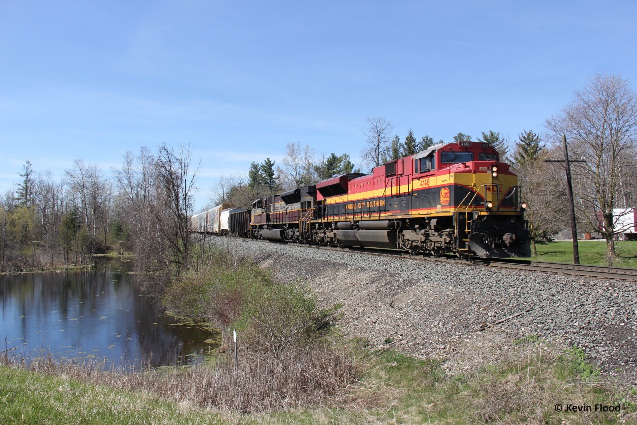 Railpictures.ca - Kevin Flood Photo: KCS leaders are really starting to infiltrate the CP system ...