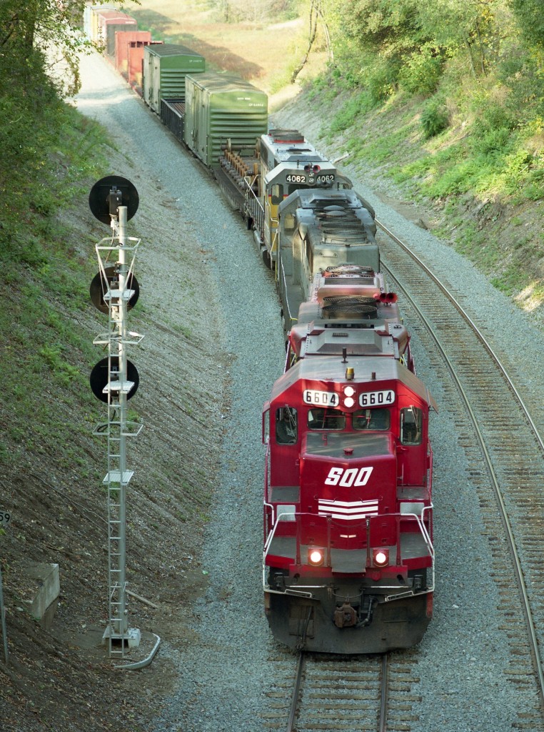 Railpictures.ca - A.W.Mooney Photo: It was getting rather late in the afternoon as CP’s #522 ...