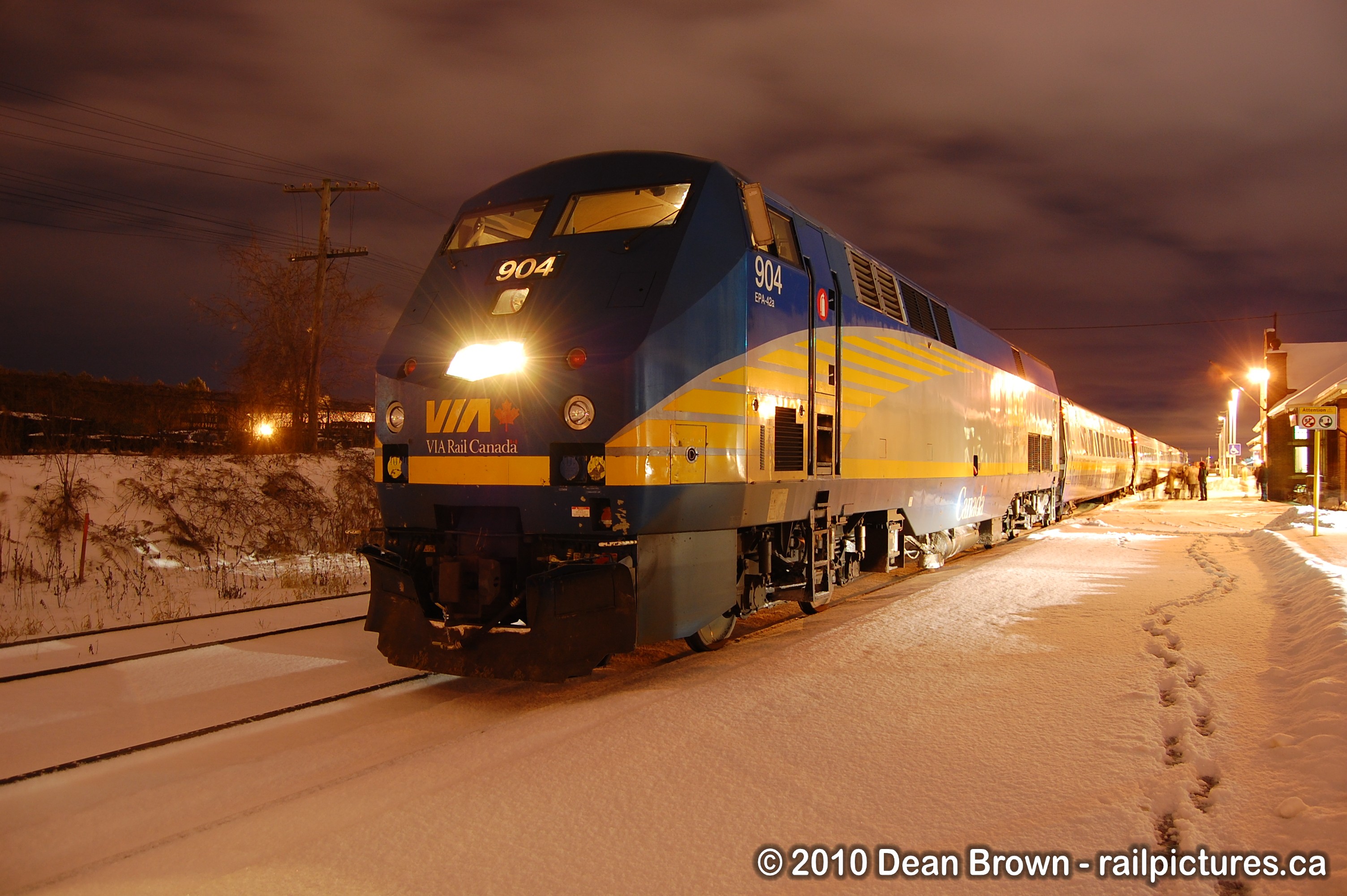 Railpictures.ca - Dean Brown Photo: On a cold winter evening, VIA 95 with P42DC 904 arrives at ...