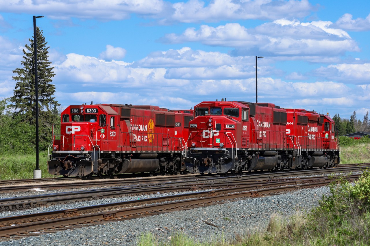 Railpictures.ca - Rob Eull Photo: CP 6262 and CP 6303 idle at the CPKC Scotford Yard, awaiting ...